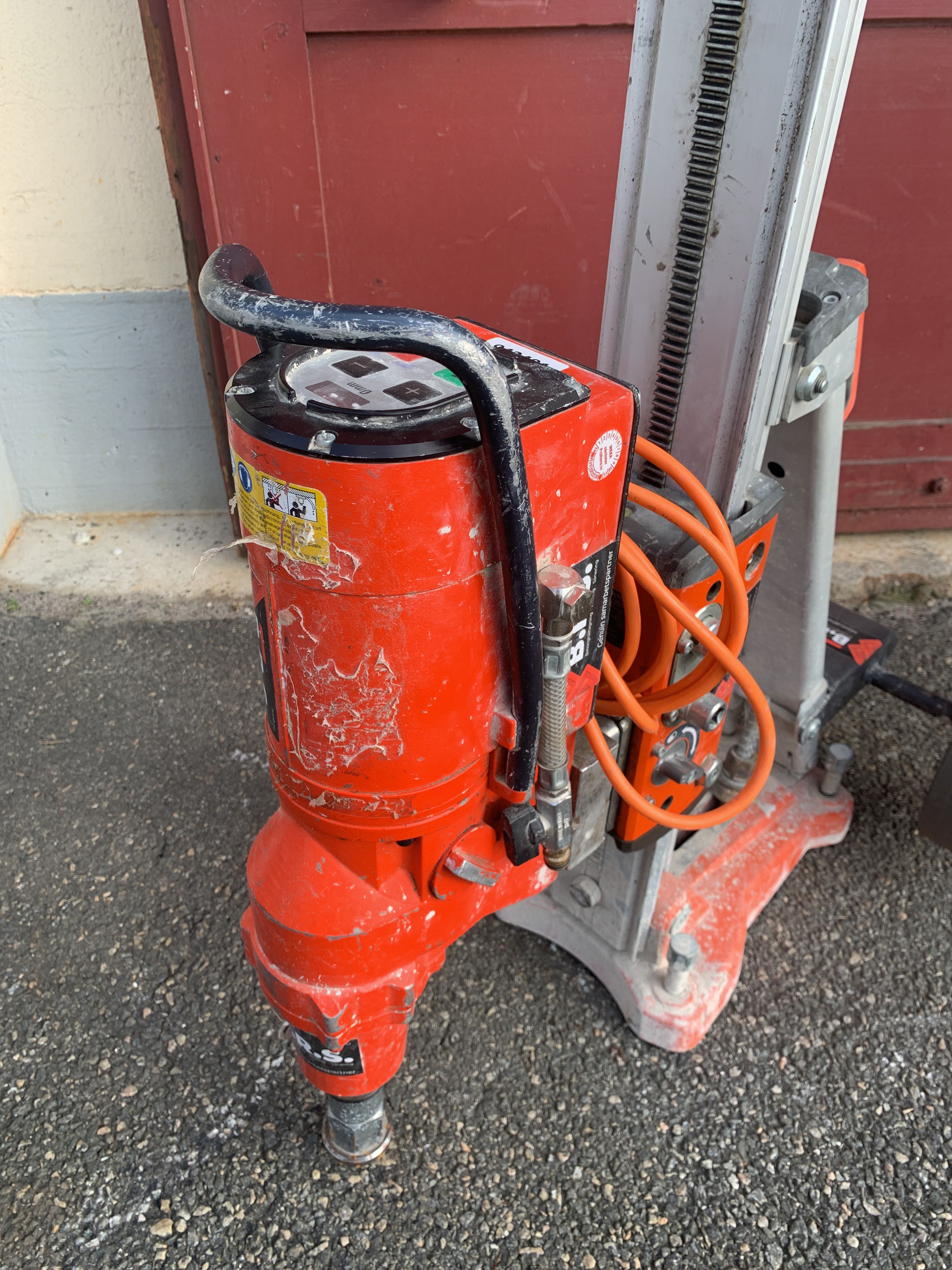 Core drill Weka SR75S with rig Husqvarna DS450 - PS Auction - We value the future - Largest in ...