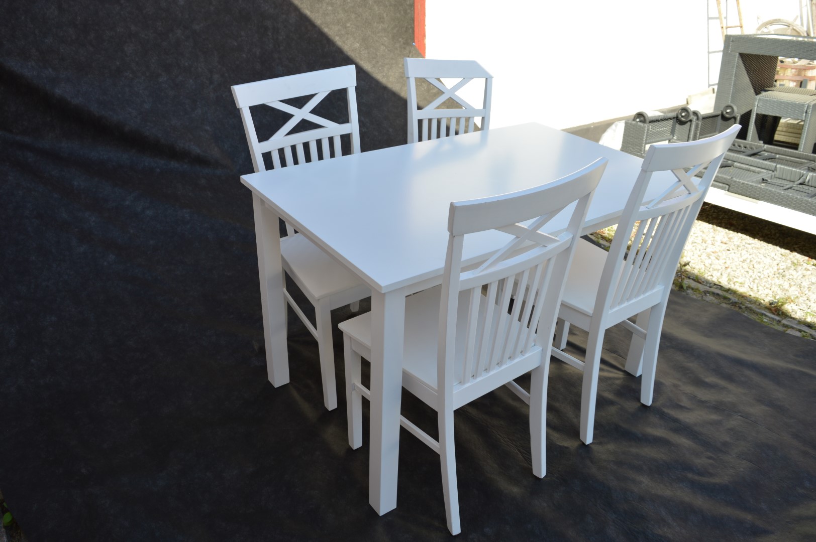 Matbord vitt 5 stycken - Auktioner online - Nätauktioner ...