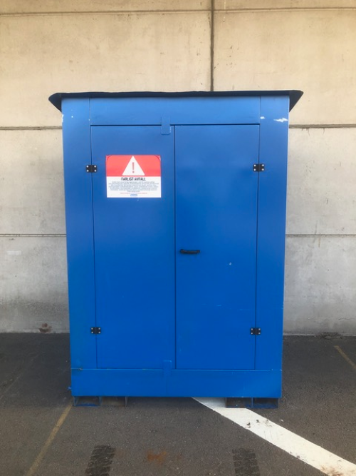Lockable environmental cabinet for hazardous waste - PS Auction - We ...