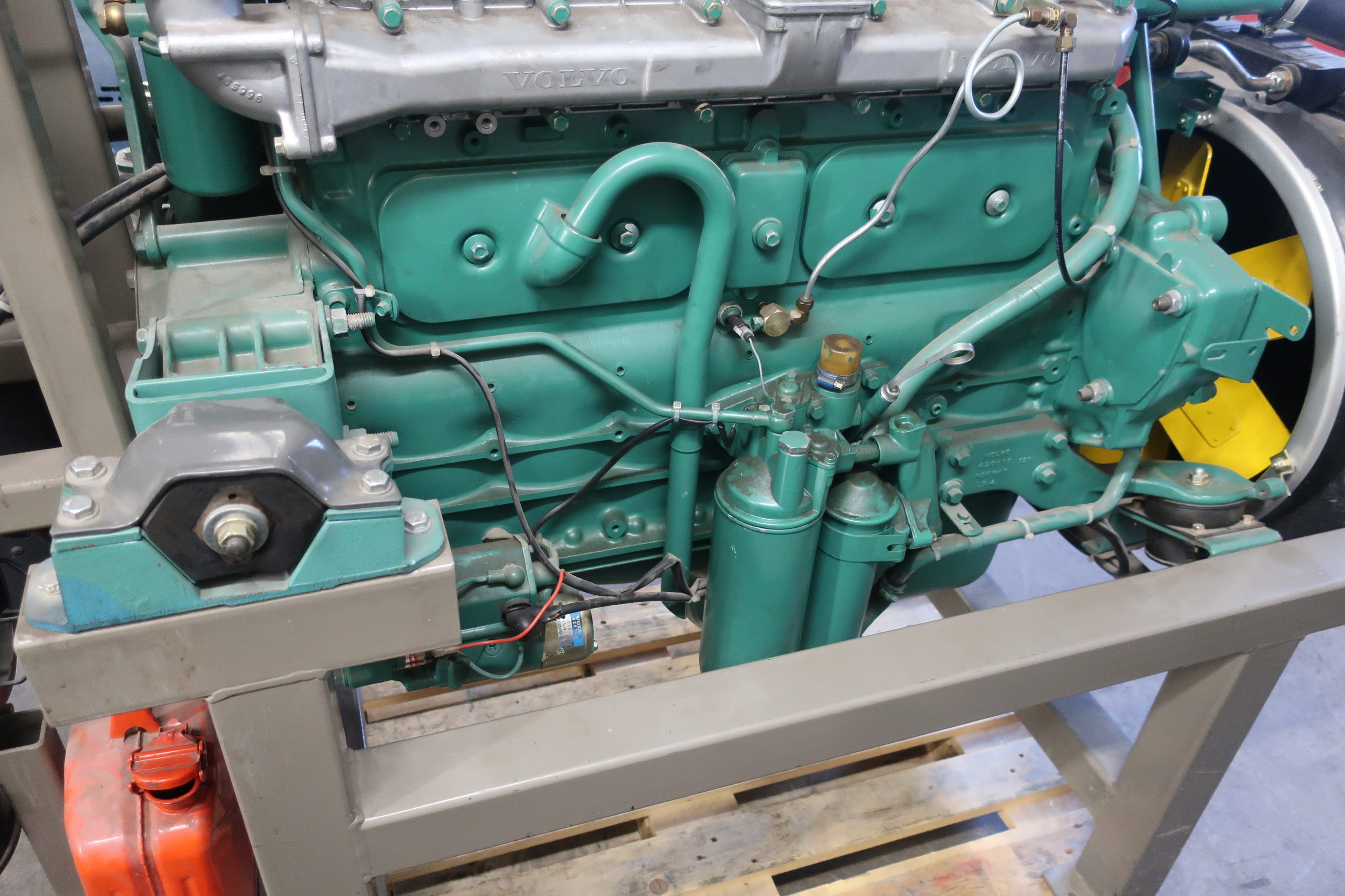 Engine, VOLVO TD 63 E, (unscrewed) - PS Auction - We value the future ...