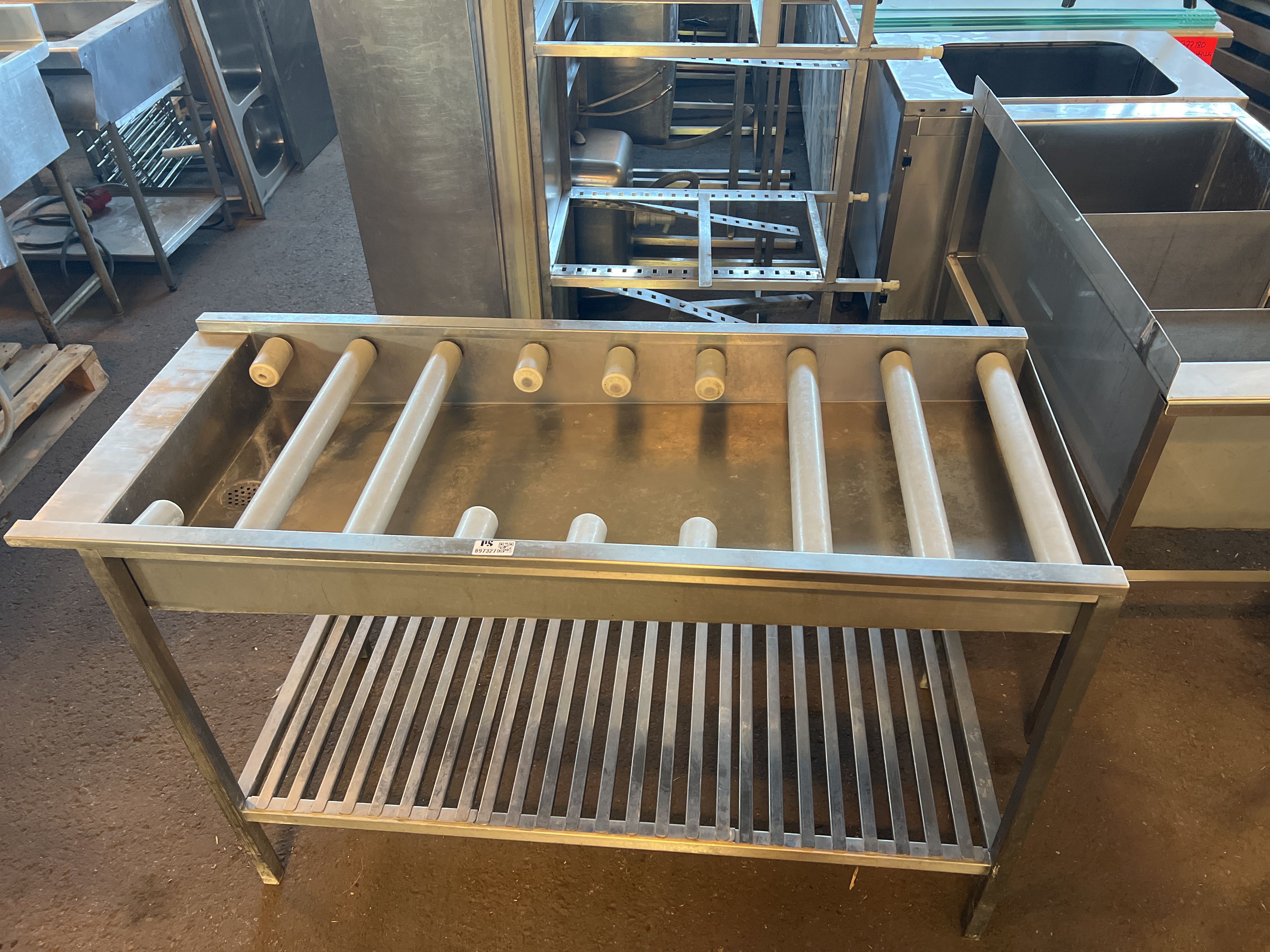 Discharge bench/channel bench right with rollers - PS Auction - We ...