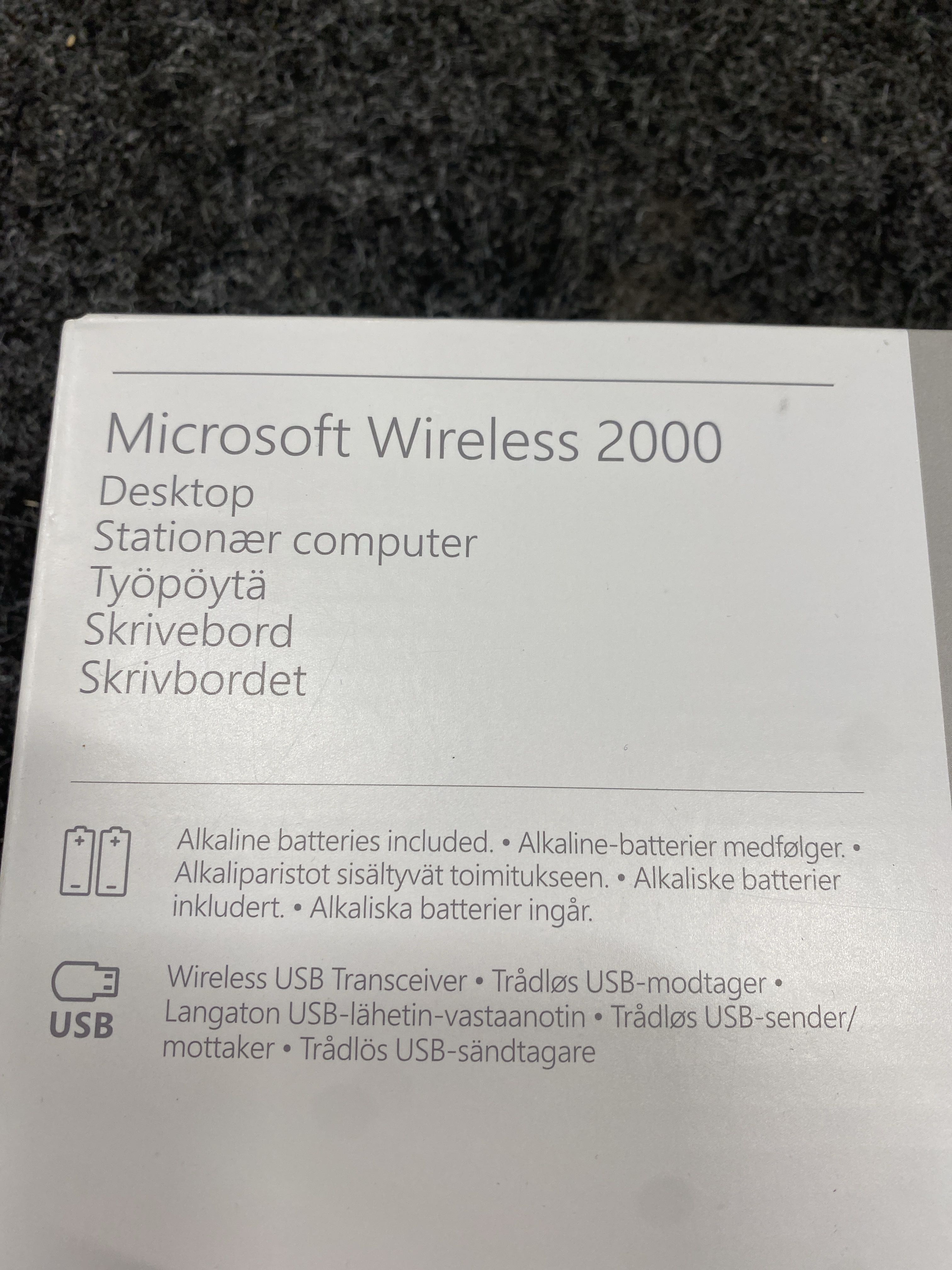 Tangentbord & mus Microsoft Wireless 2000 Desktop - Auktioner online ...