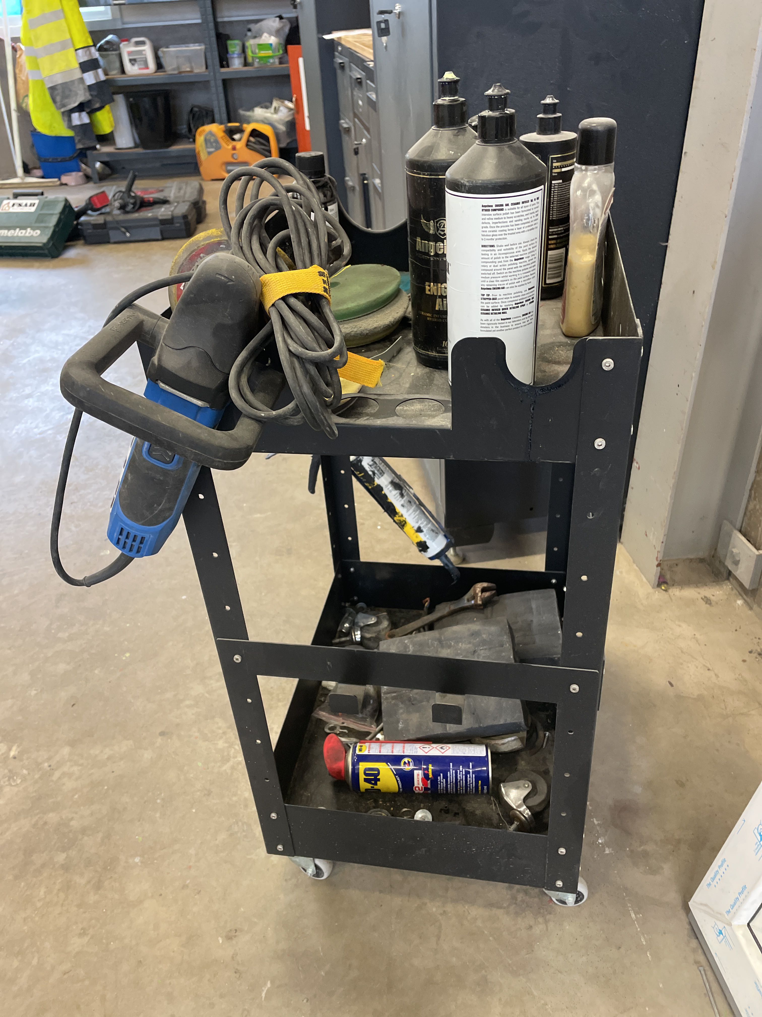 Workshop trolley with polishing machine - PS Auction - We value the ...