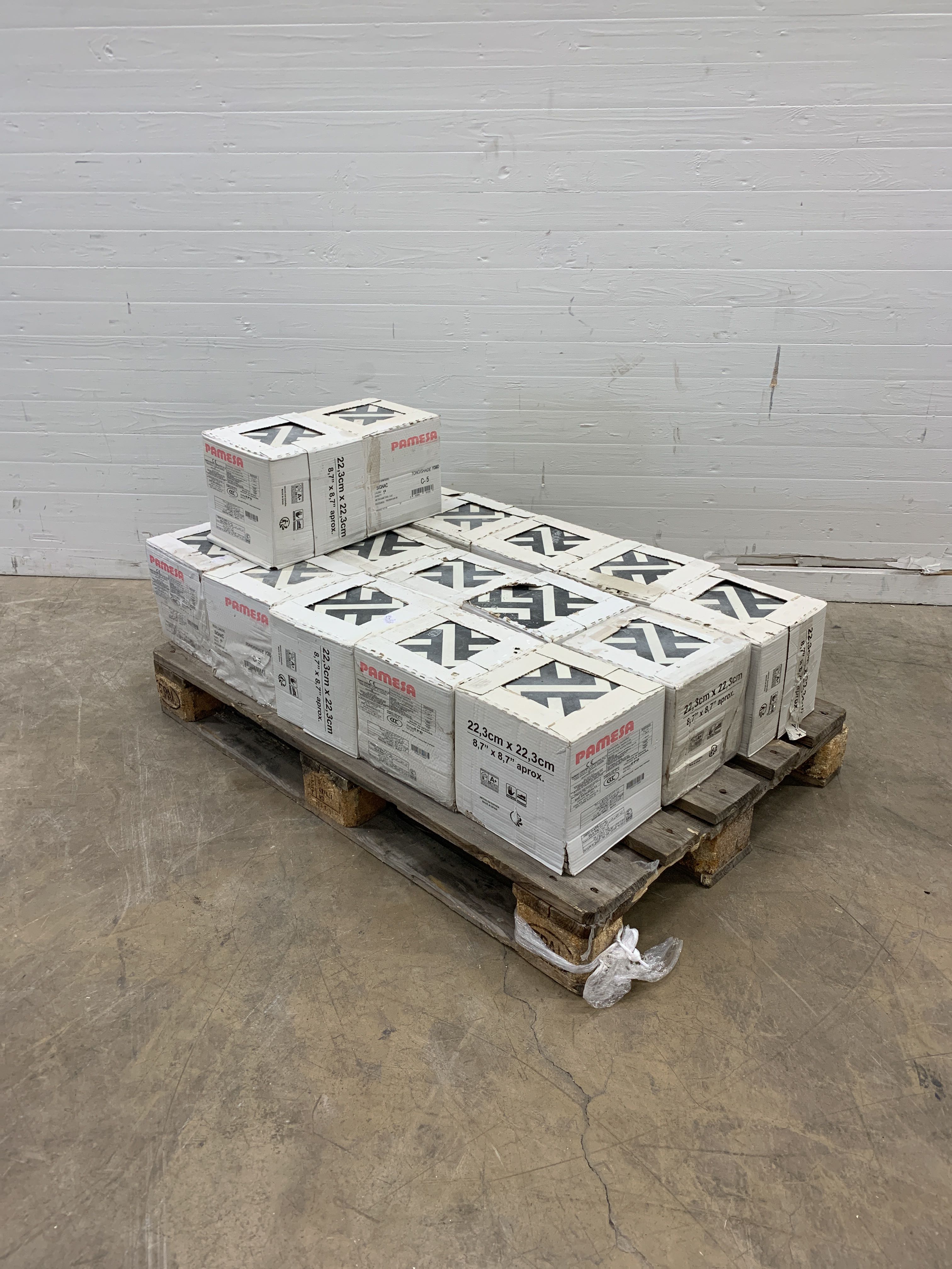 Assortment of clinkers - PS Auction - We value the future - Largest in ...