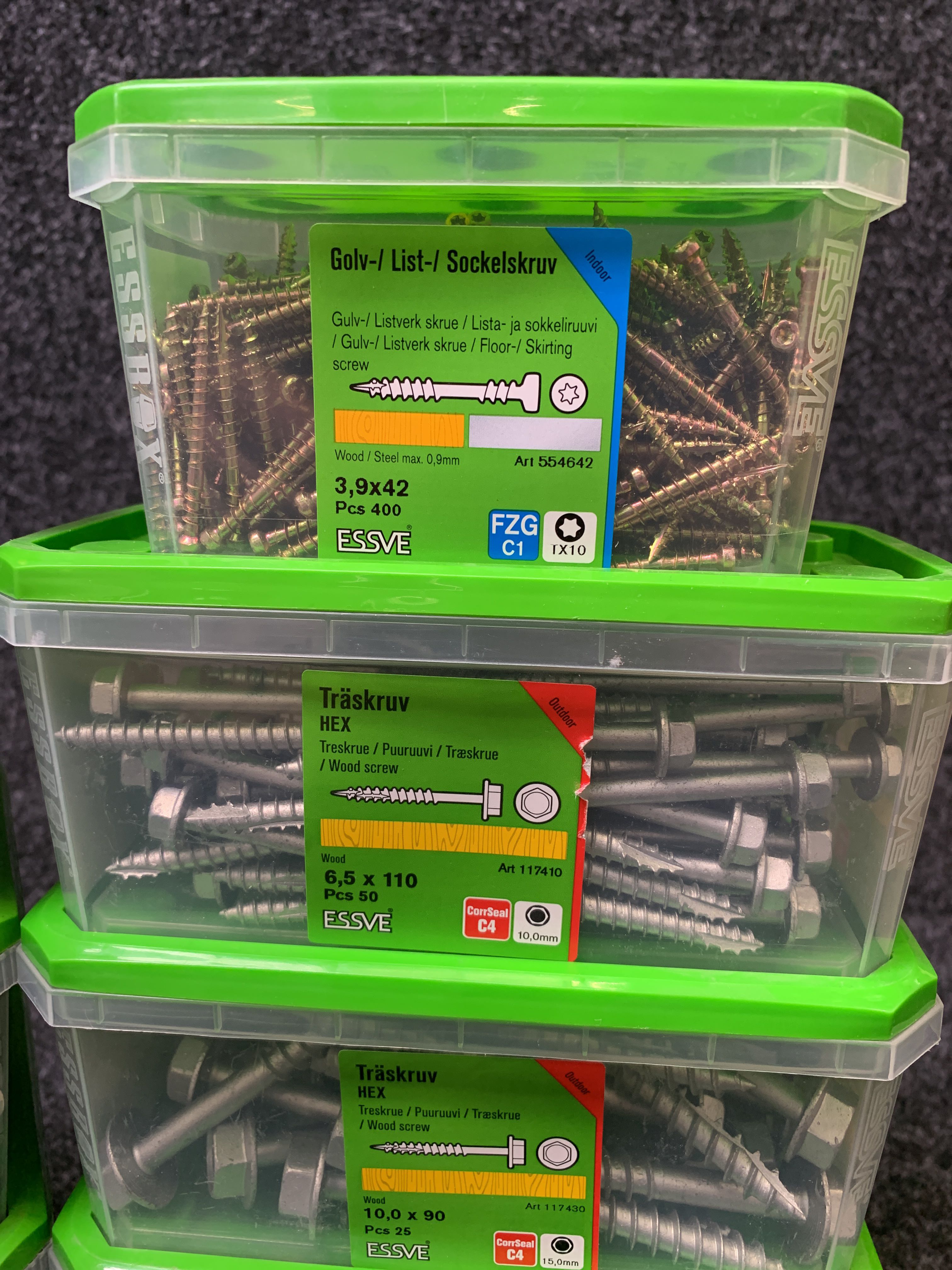 Assortment of wood screws, plaster screws & socket screws Essve - PS ...