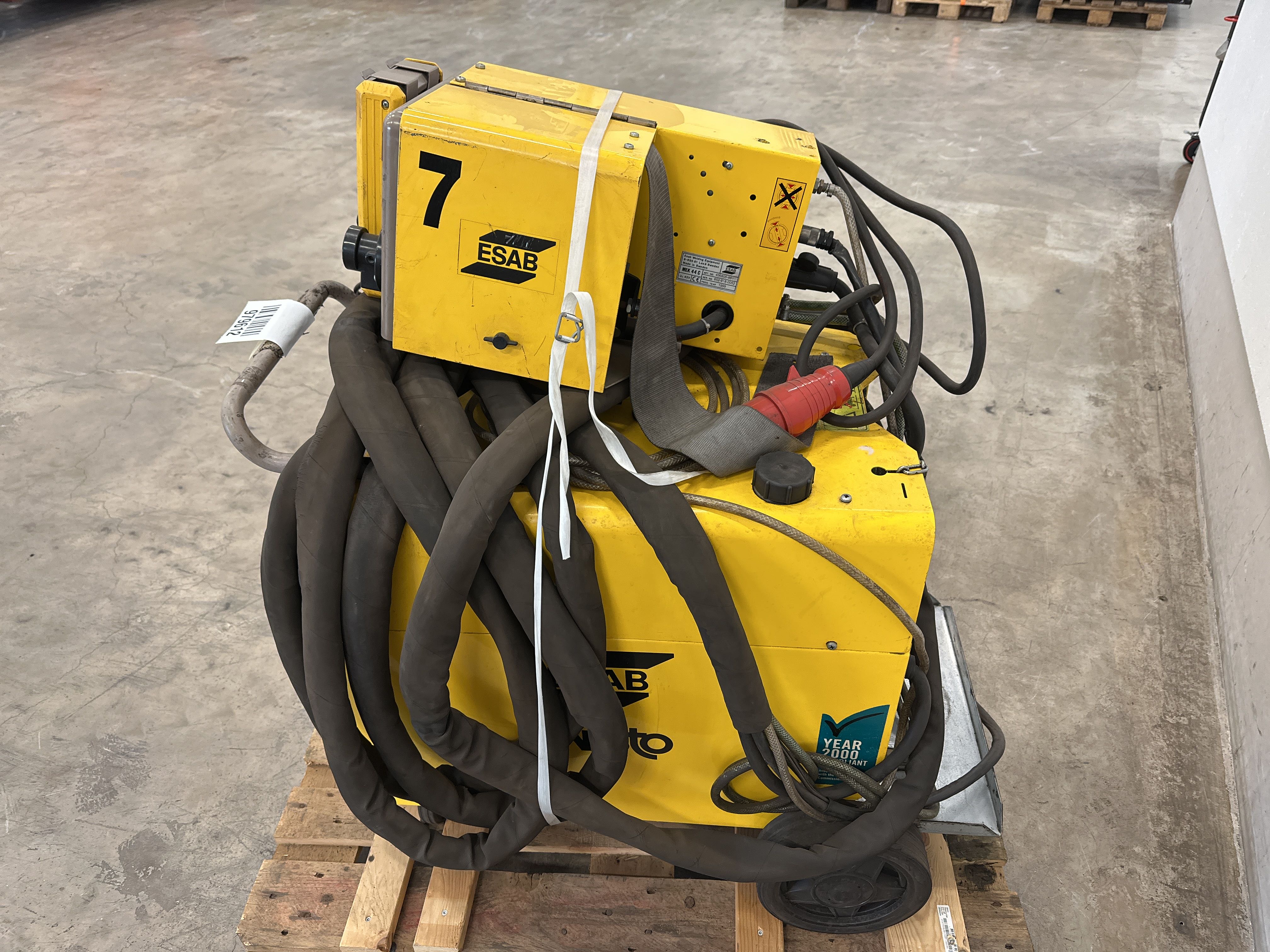 Pulse / tube wire welder ESAB LUD 450W - PS Auction - We value the ...