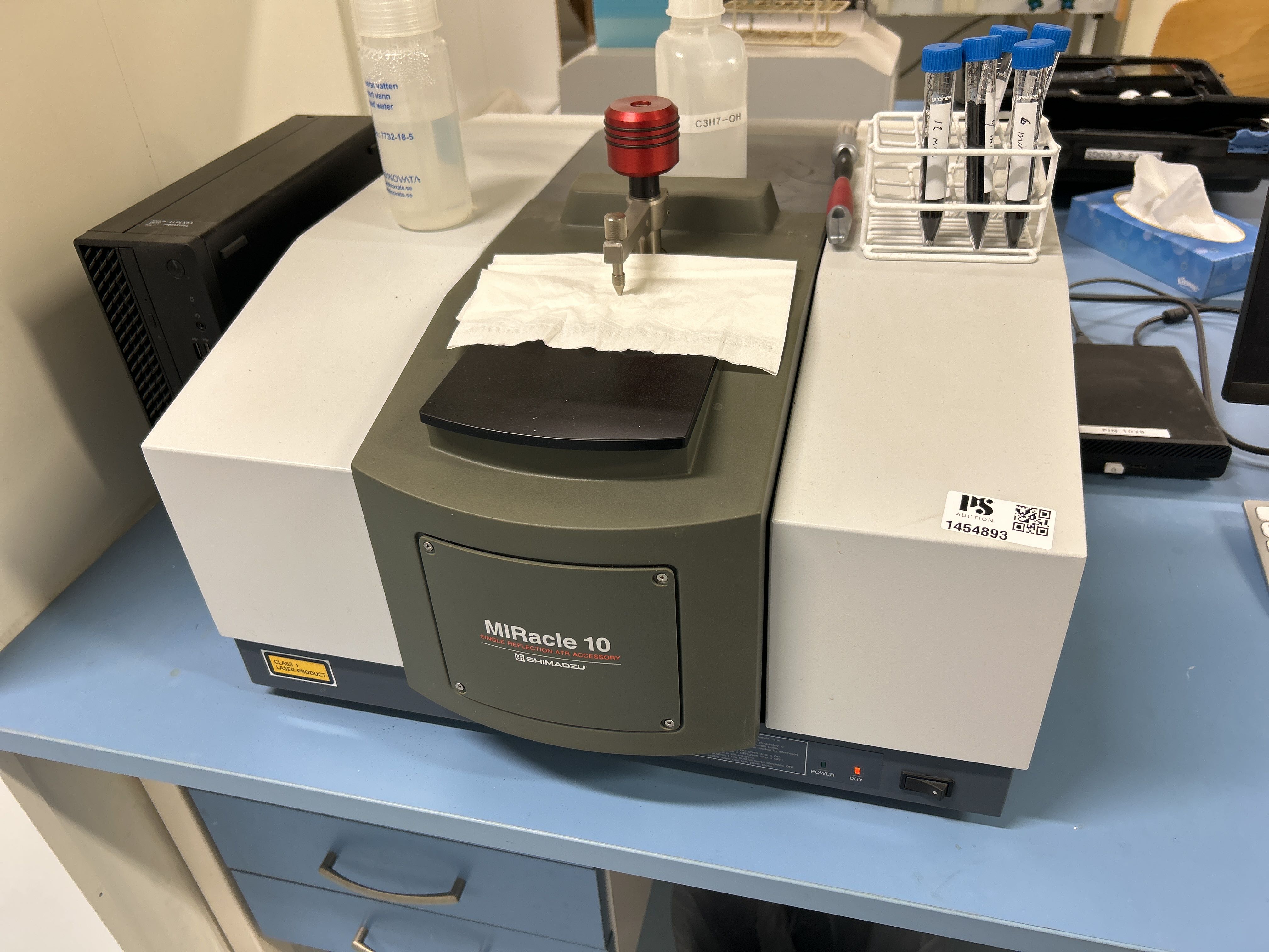 FTIR-spektrometer med ATR-tillbehör - Shimadzu IRAffinity-1 med MIRacle ...