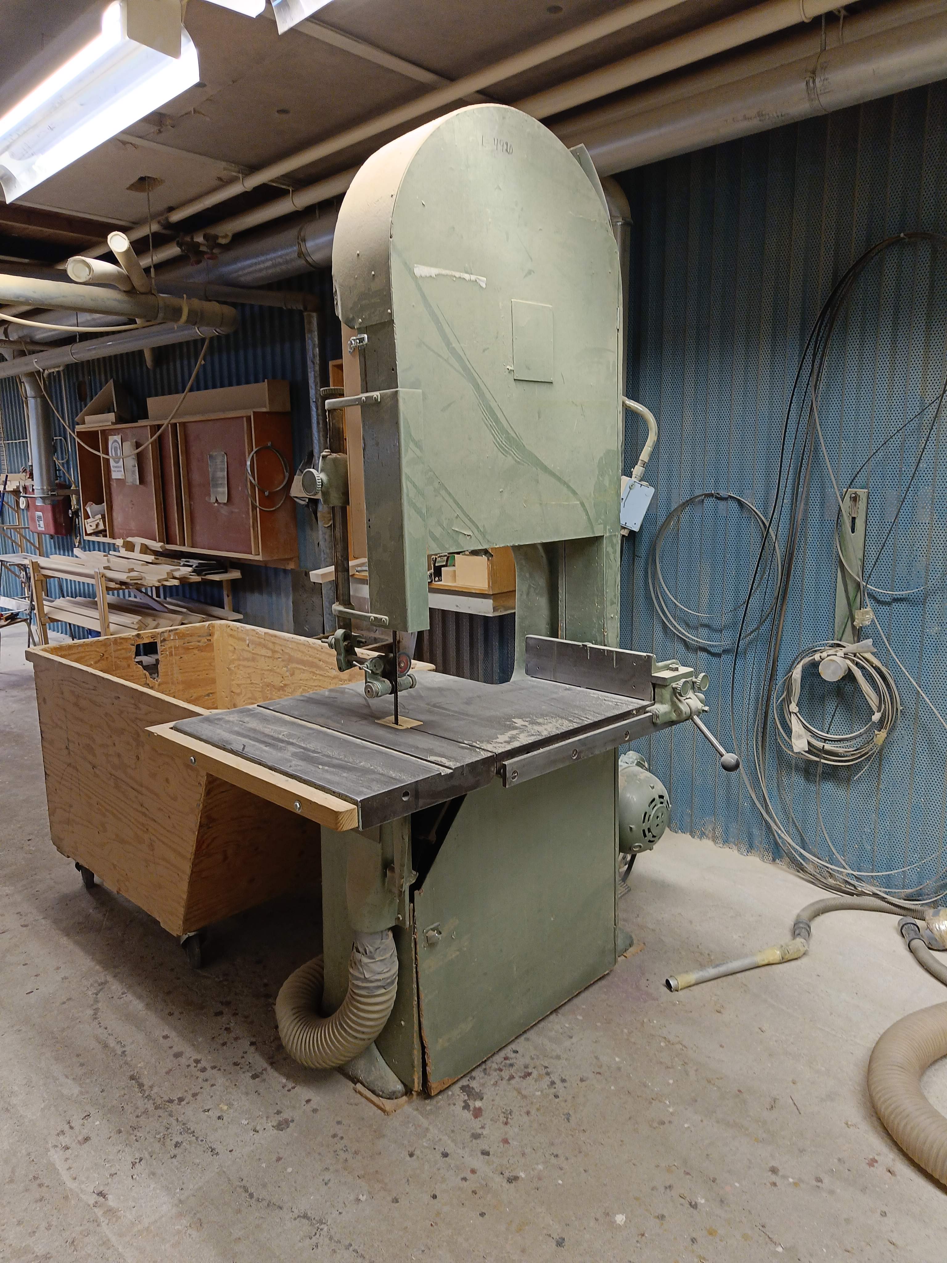 Bandsåg Jonsereds - Auktioner online - Nätauktioner & Konkursauktioner ...