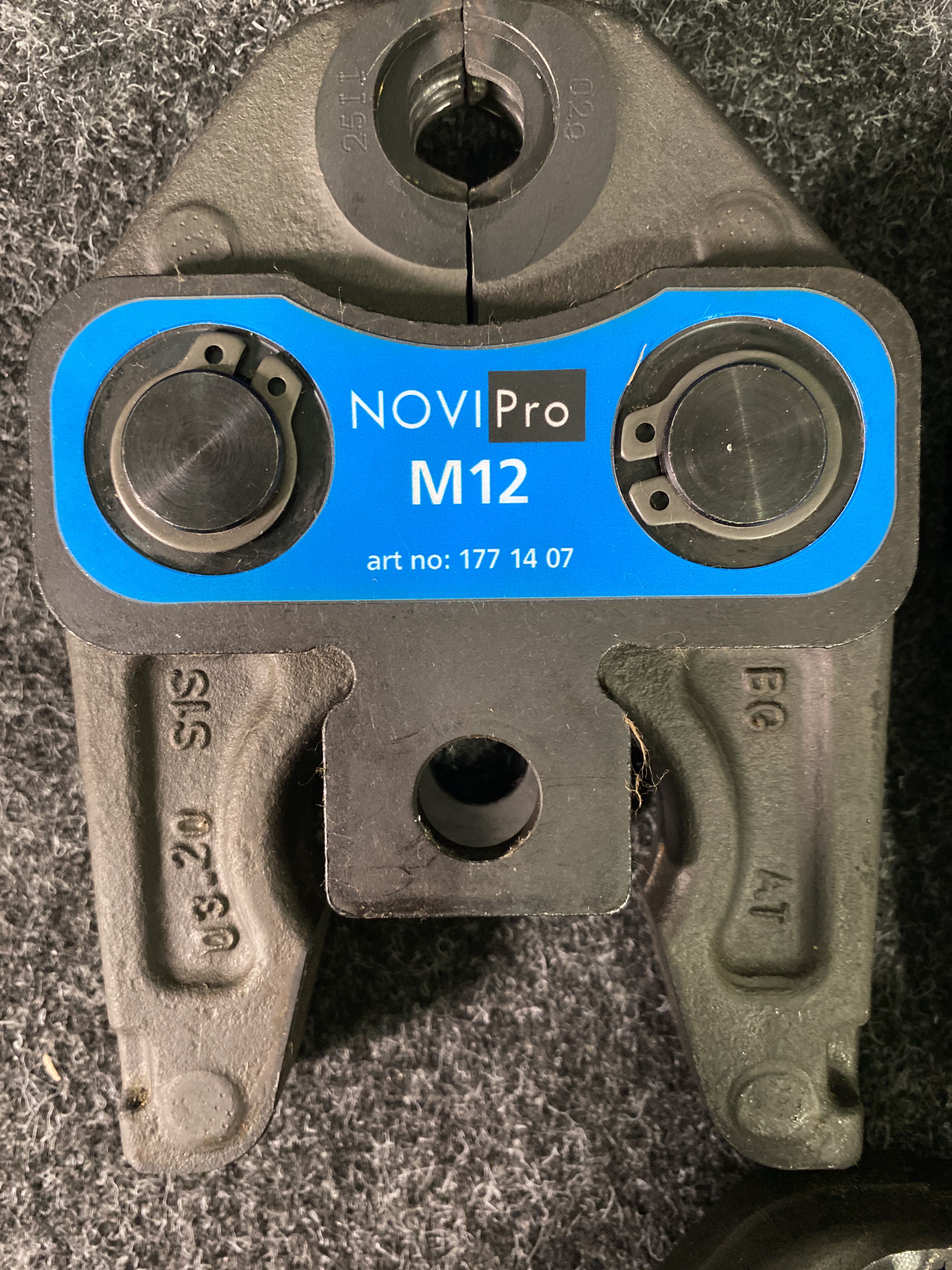 3st Pressbackar Novipro - Auktioner online - Nätauktioner ...