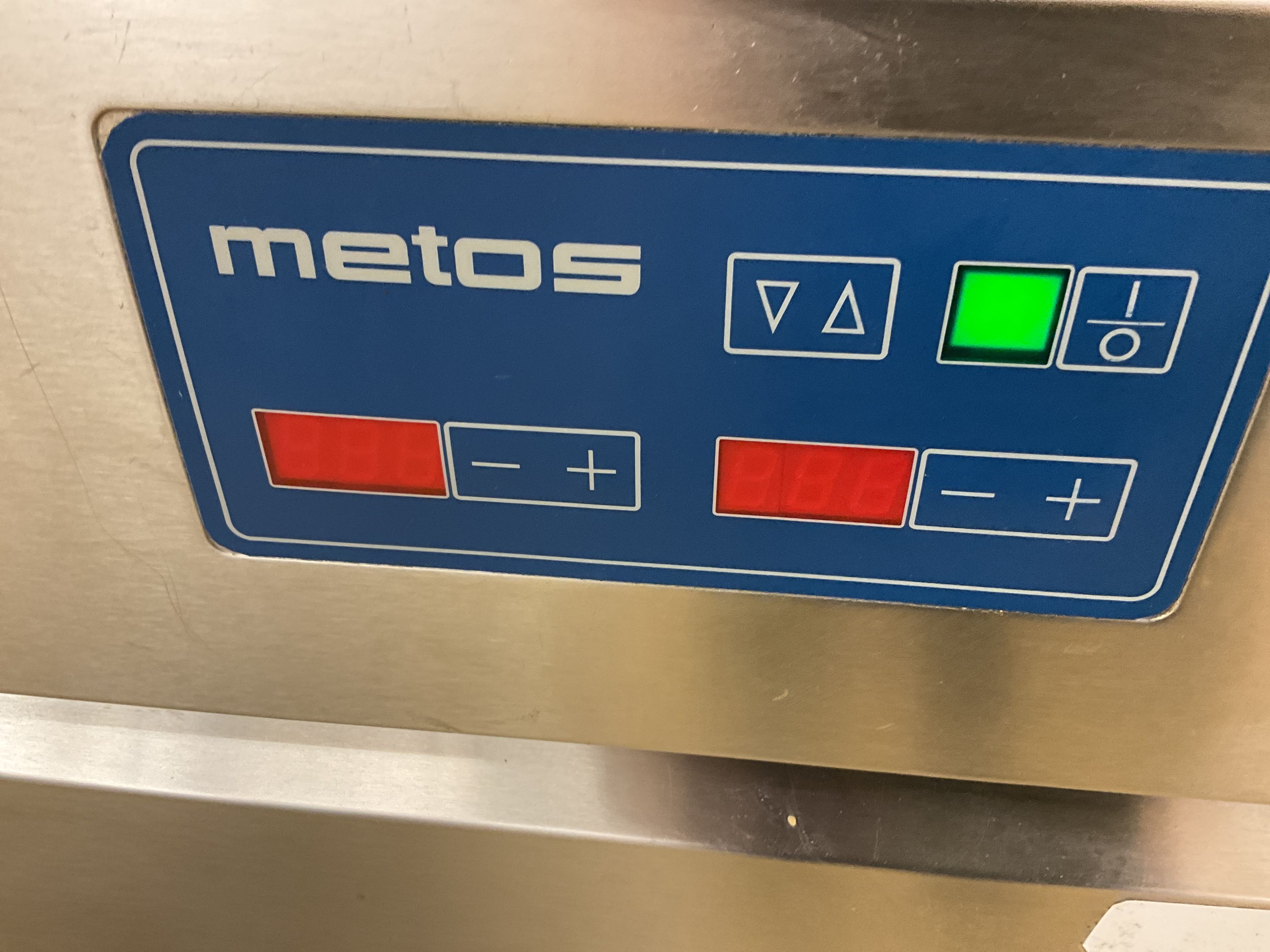 Metos stekbord med två Zoner höj och sänkbar - Auktioner online ...