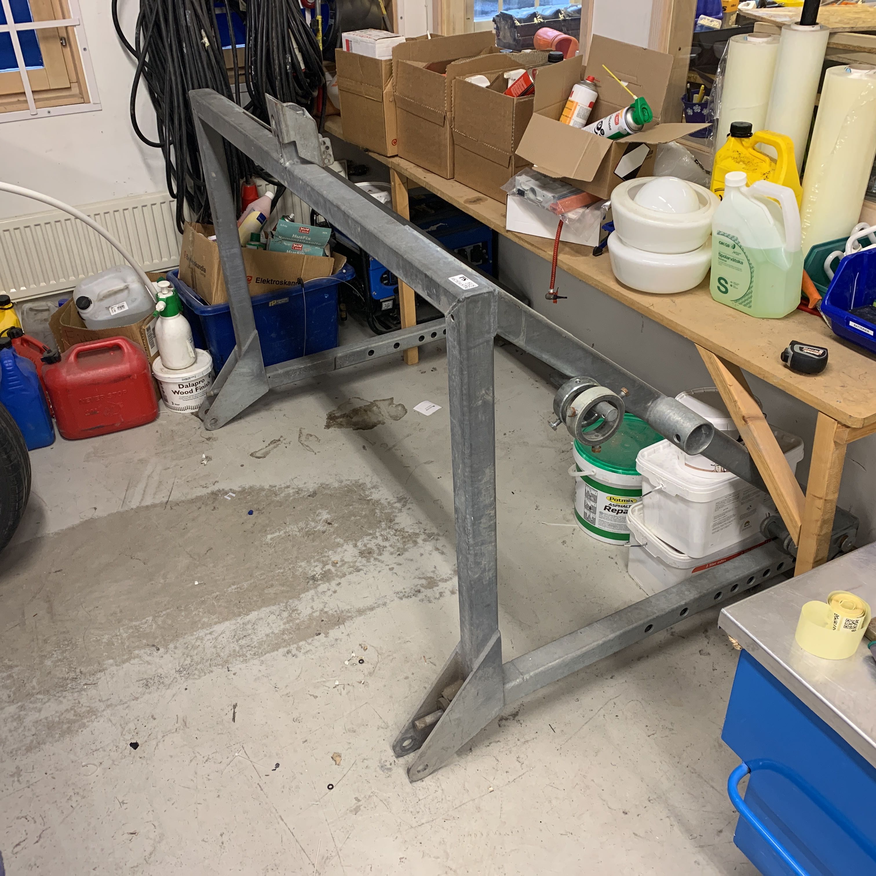 Kabelstativ 156x105 cm ca - Auktioner online - Nätauktioner ...