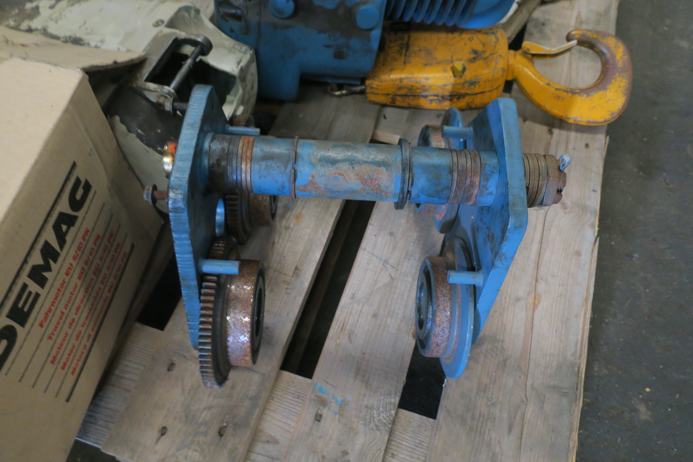 Chain springs Demag PK10N-F 2000 kg - PS Auction - We value the future ...