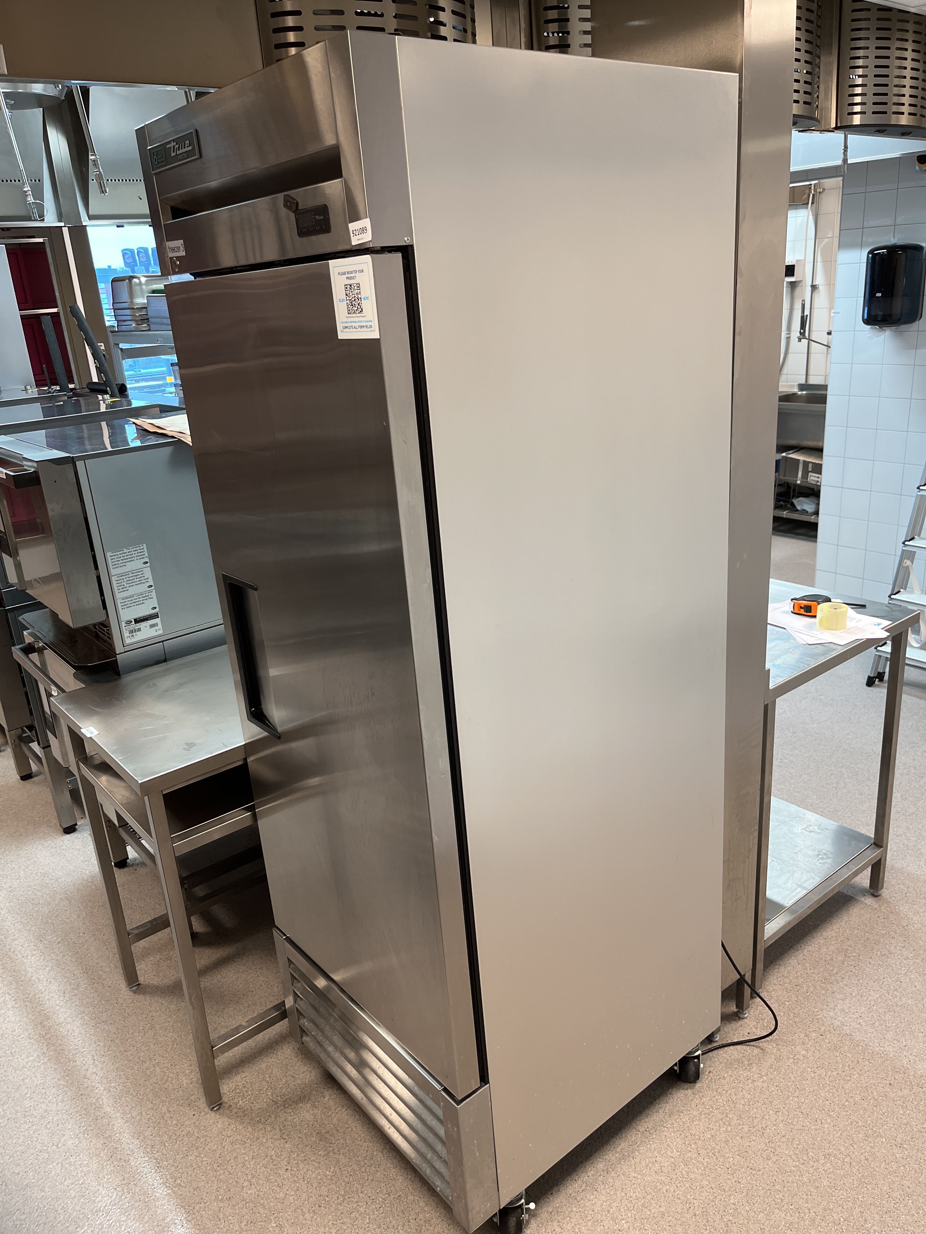 Frysskåp, True T-23F-HC #3 - Auktioner online - Nätauktioner ...