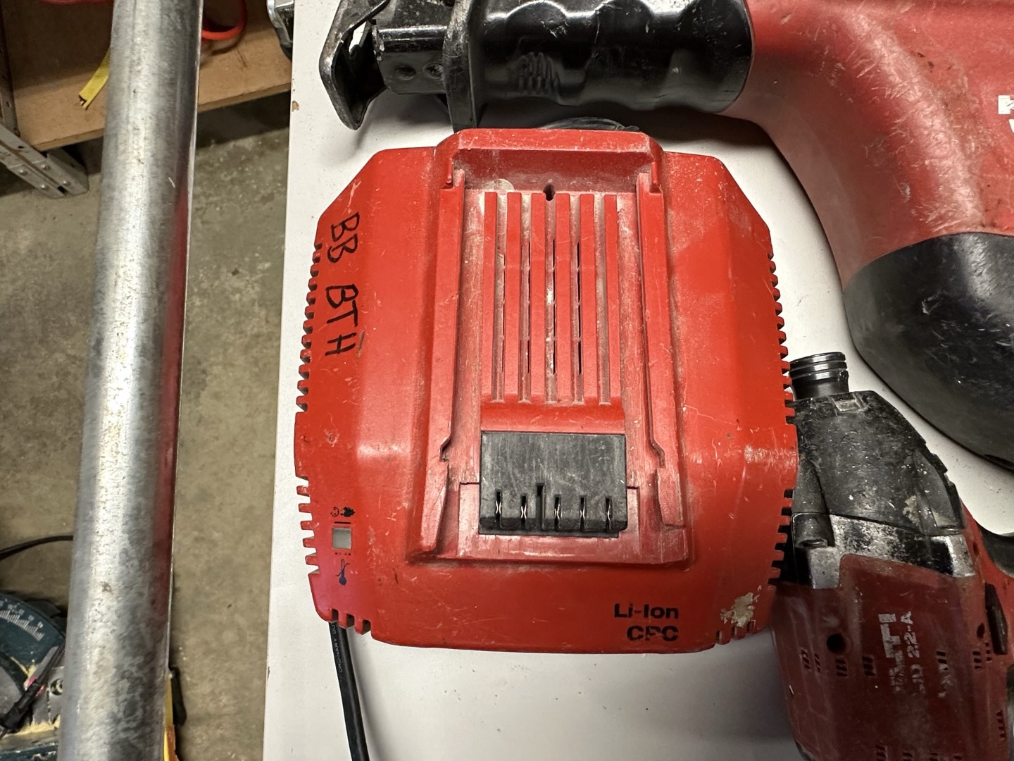 Large lot of Hilti machines - PS Auction - We value the future ...