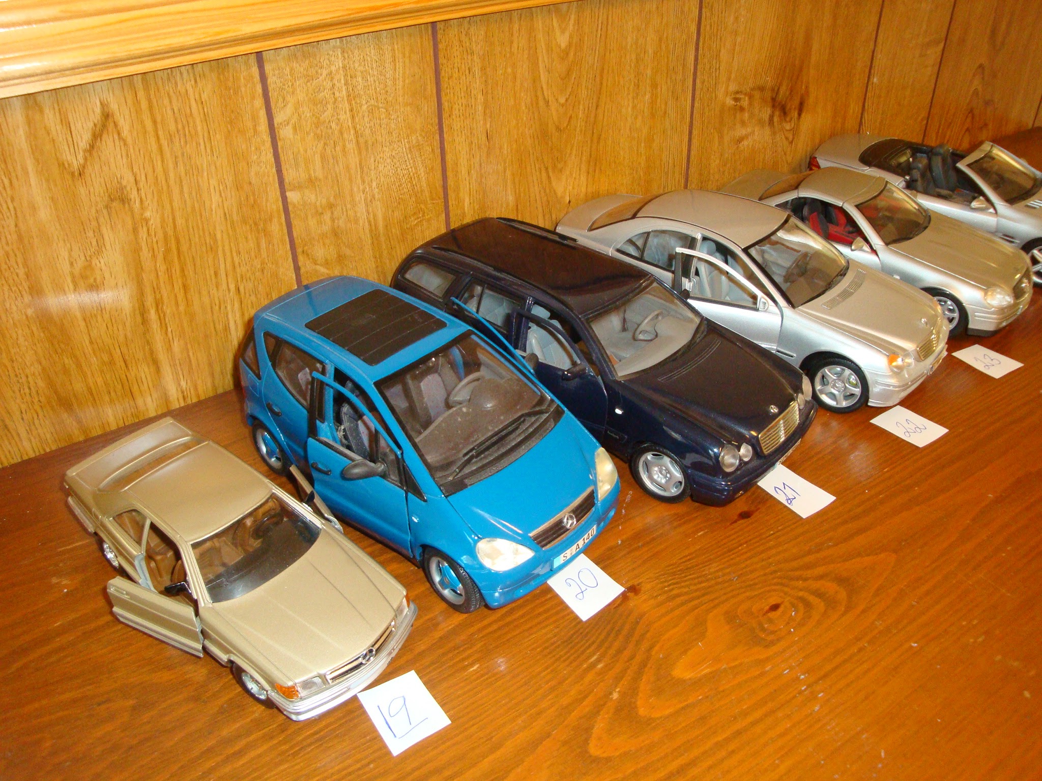 Collectors / Model Cars 1/18. Mercedes: - PS Auction - We value the ...