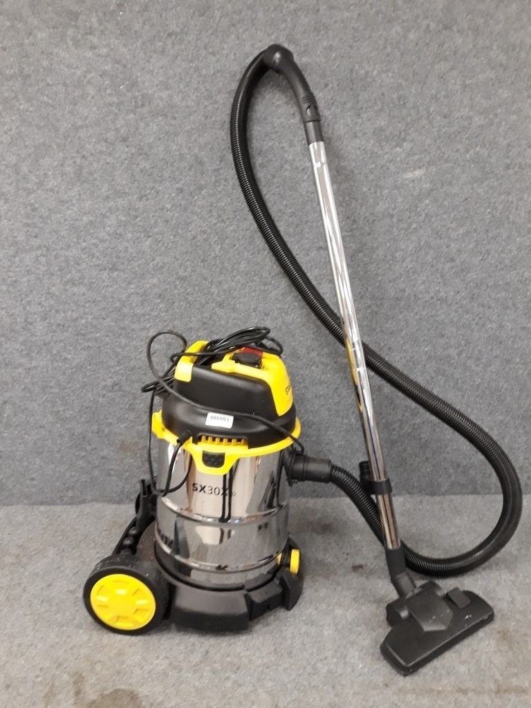 Damsugare Stanley - Auktioner online - Nätauktioner & Konkursauktioner ...