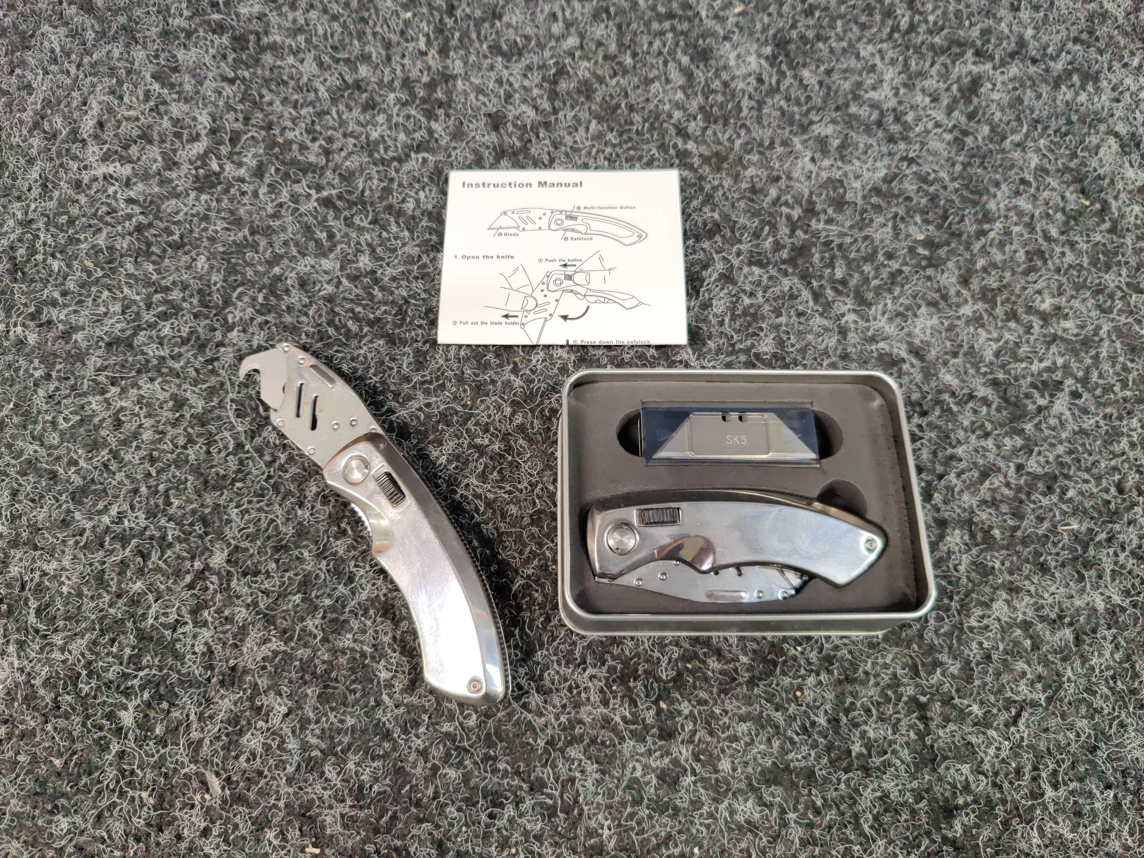 40 pcs Metal Blade Knives - PS Auction - We value the future - Largest ...
