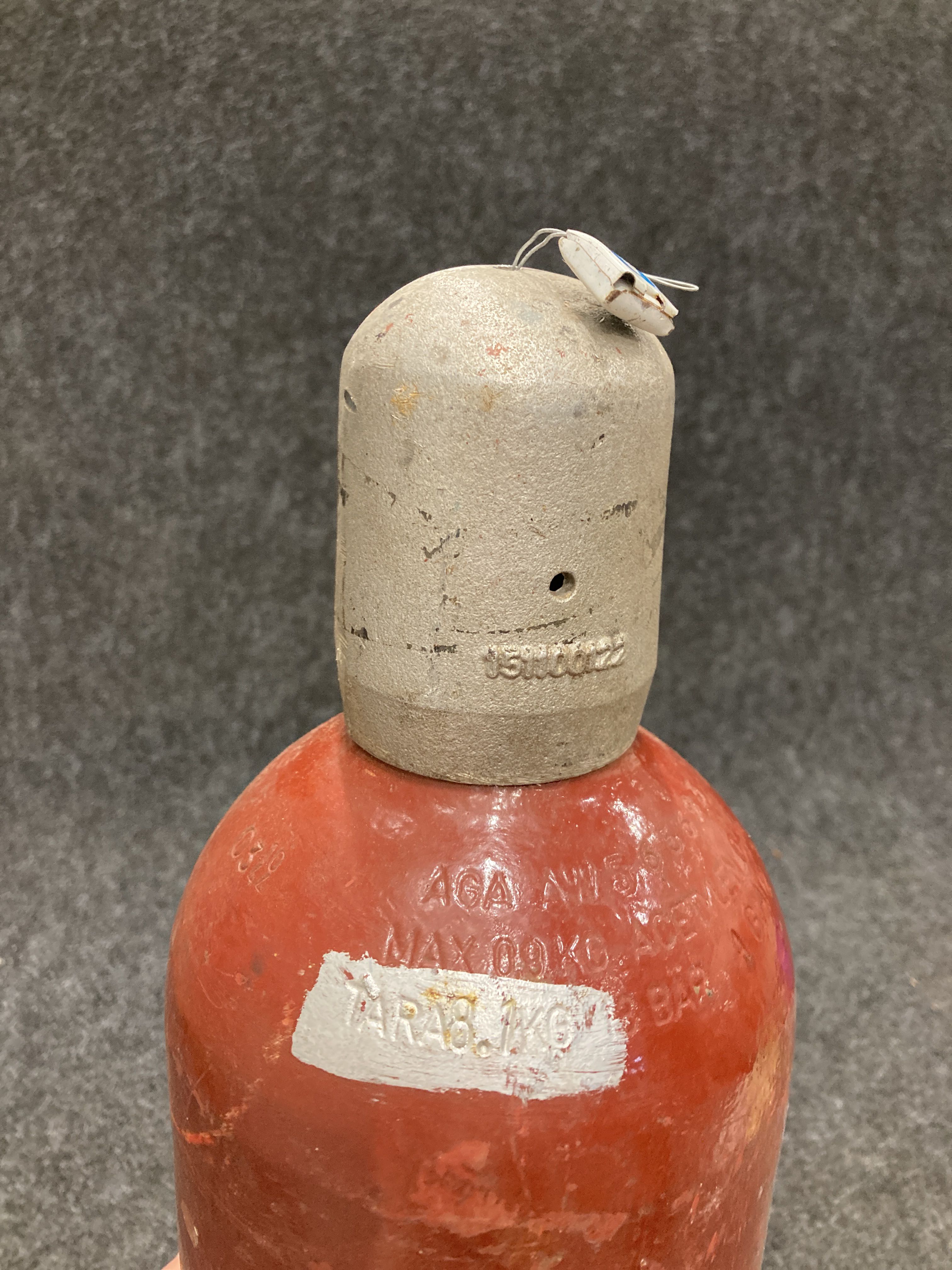 Tube with Acetylene 5L - PS Auction - We value the future - Largest in ...