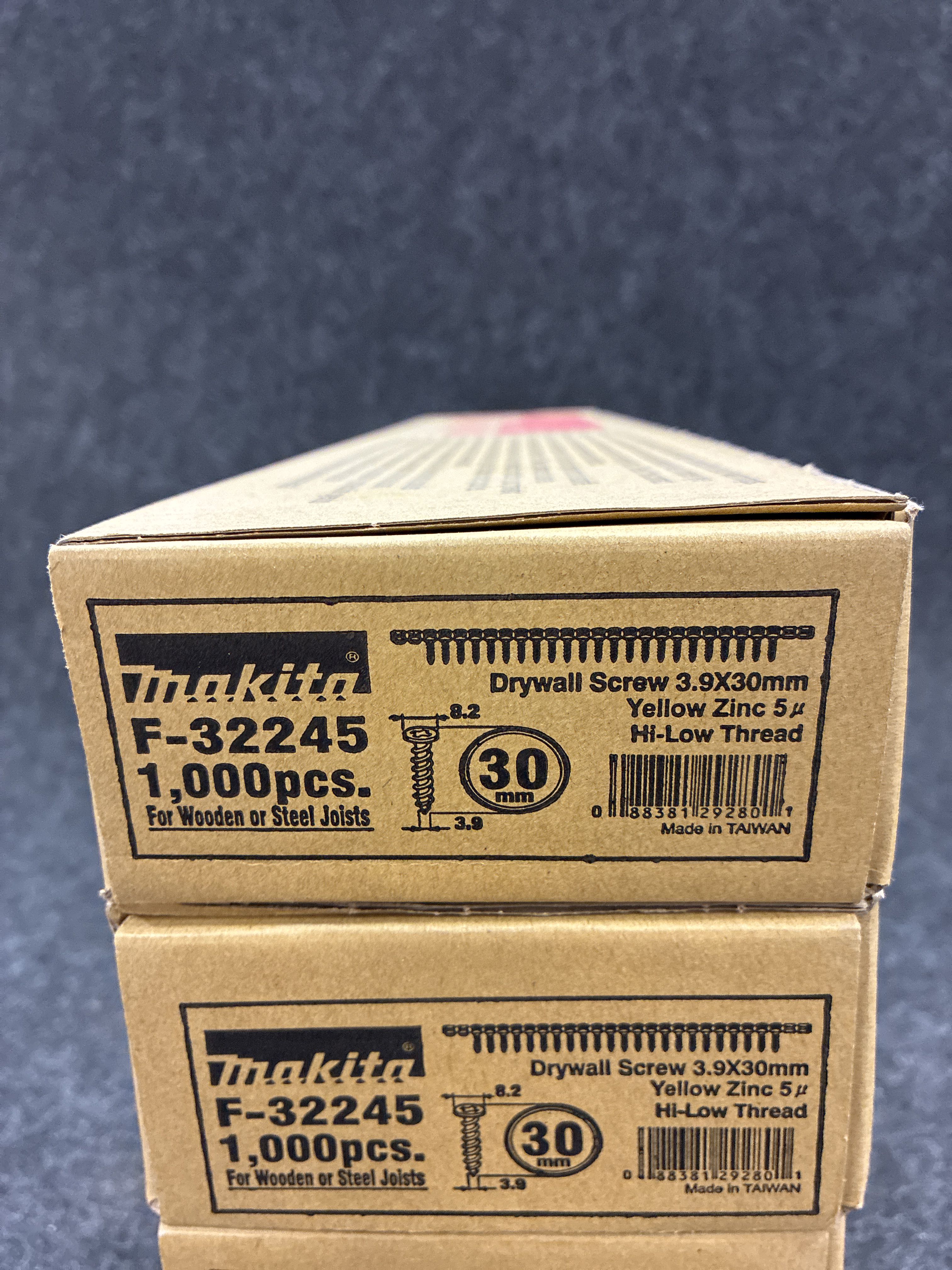 4 pcs Packs banded drywall screw 3.9x30 mm, Makita - PS Auction - We ...