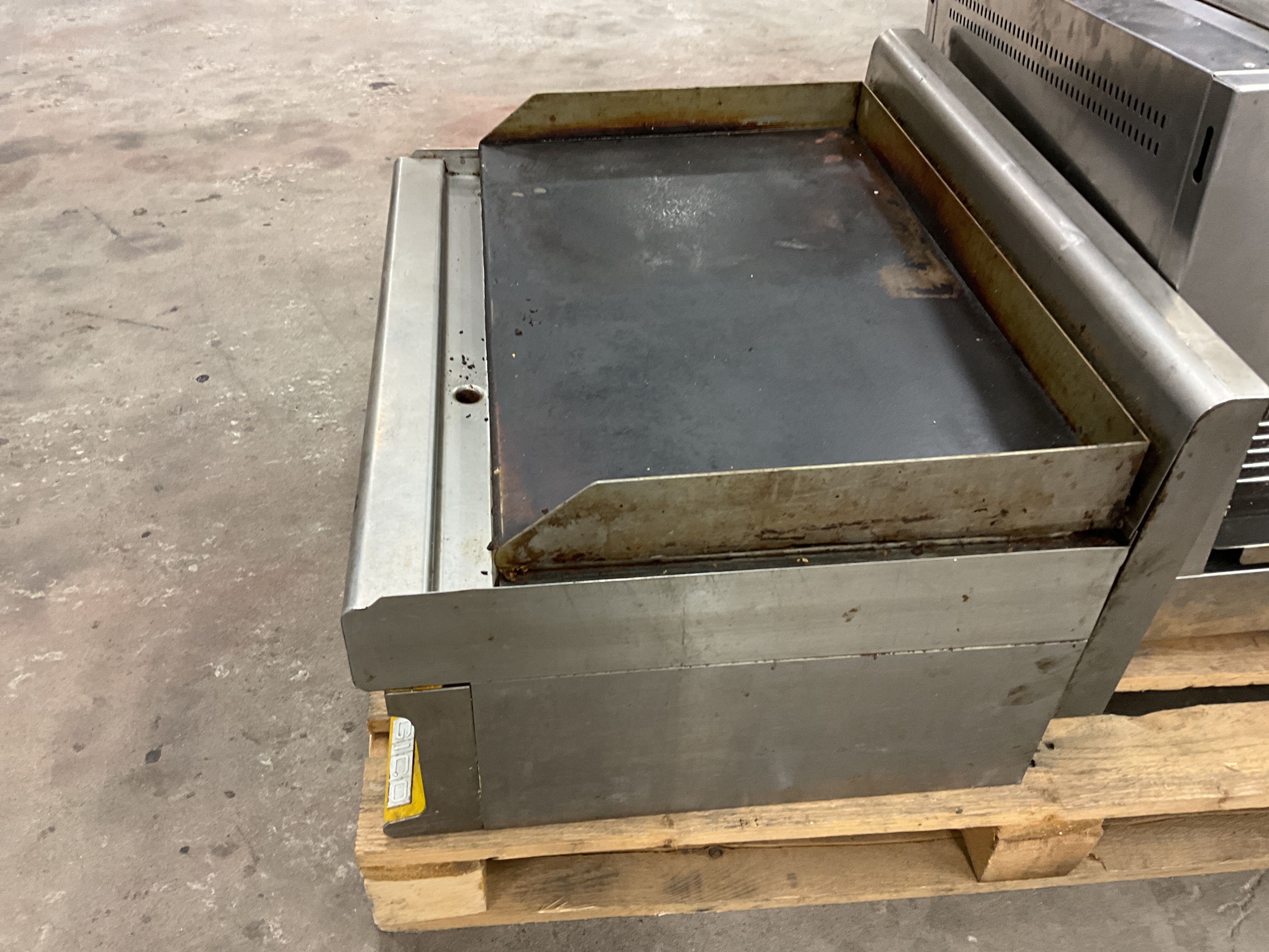 Roasting table Bench model - PS Auction - We value the future - Largest ...