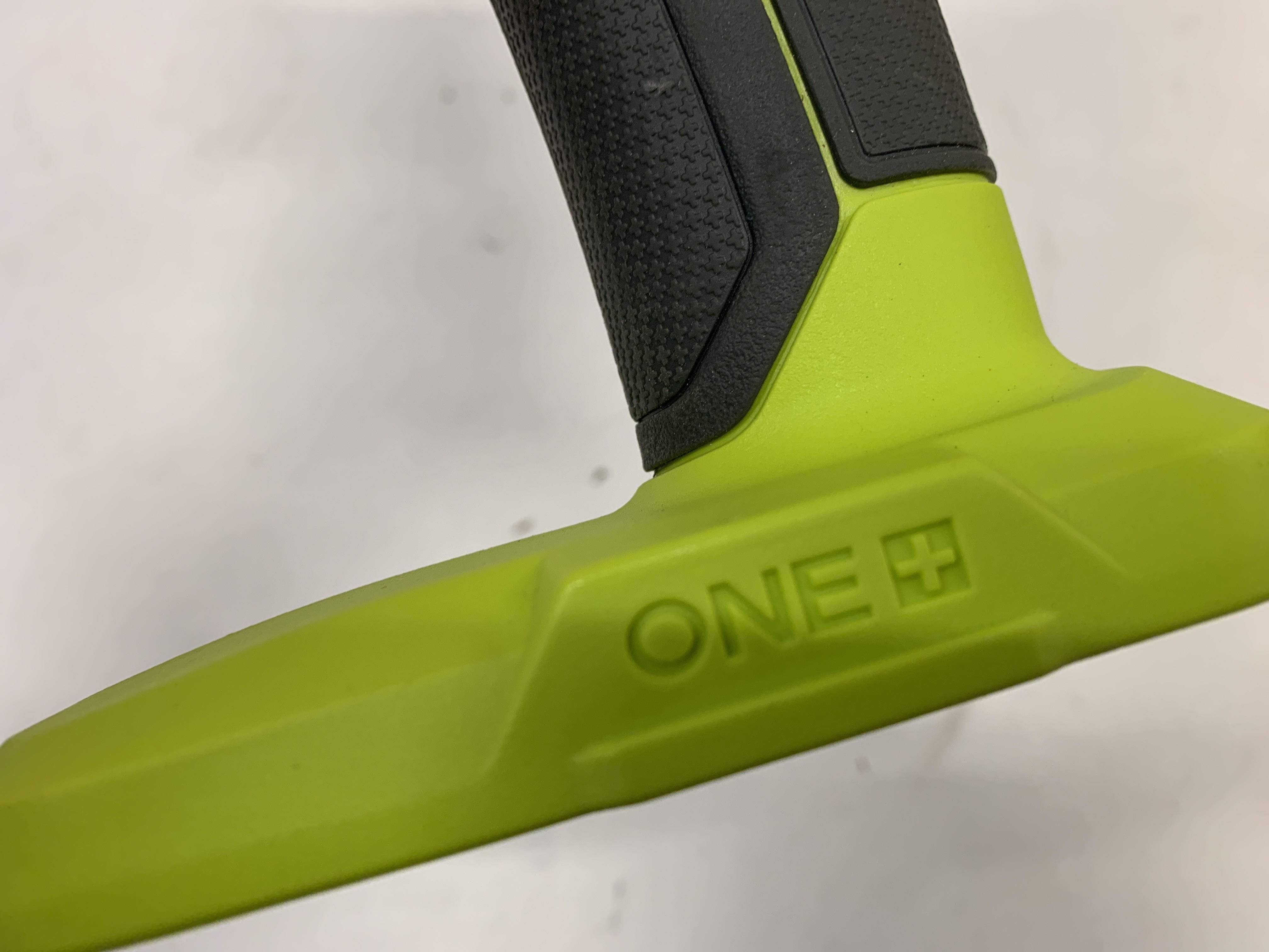 Oscillerande polermaskin batteridriven Ryobi R18P - Auktioner online ...