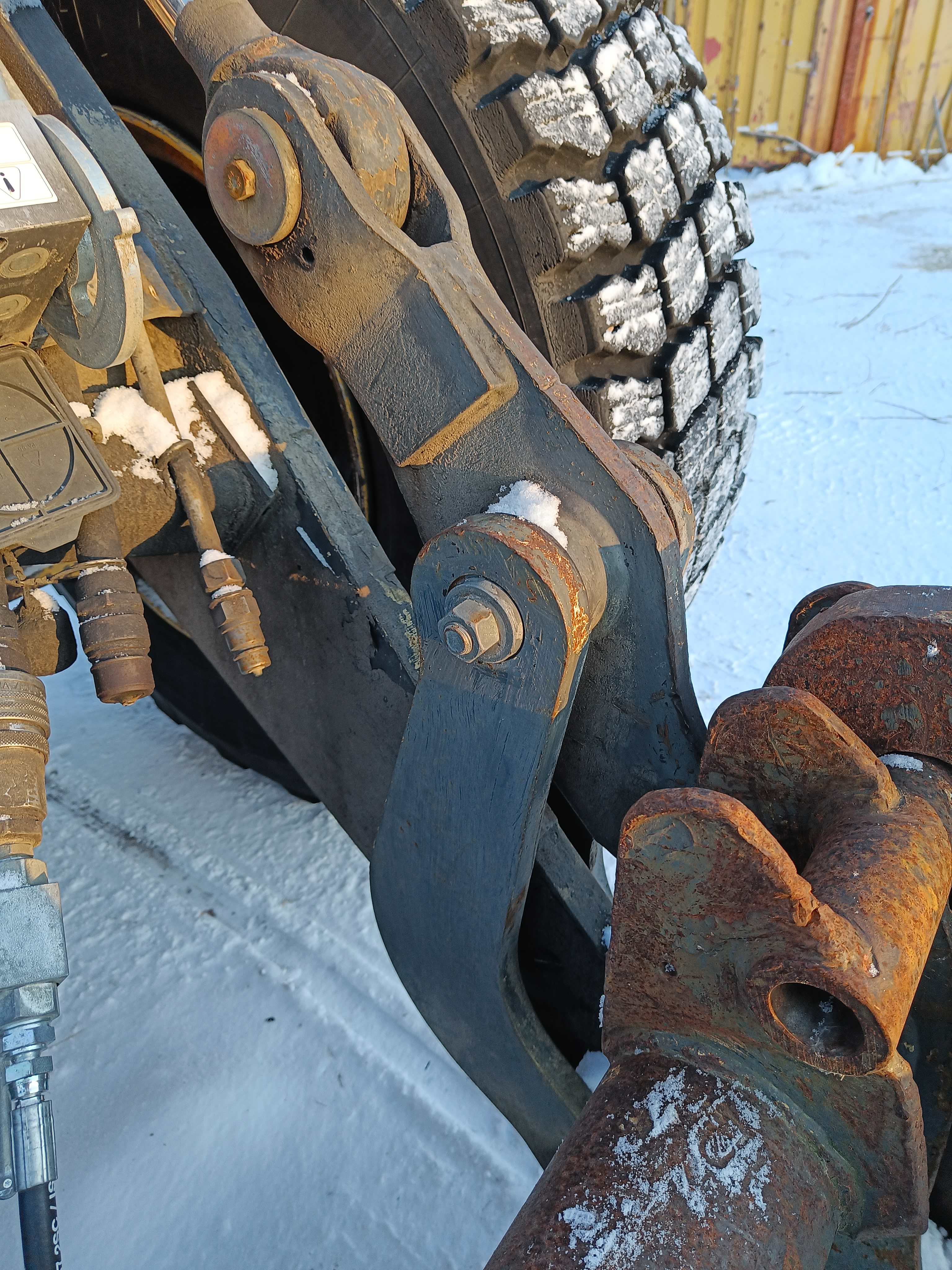 Wheel loader Volvo L70 Repair object - PS Auction - We value the future ...