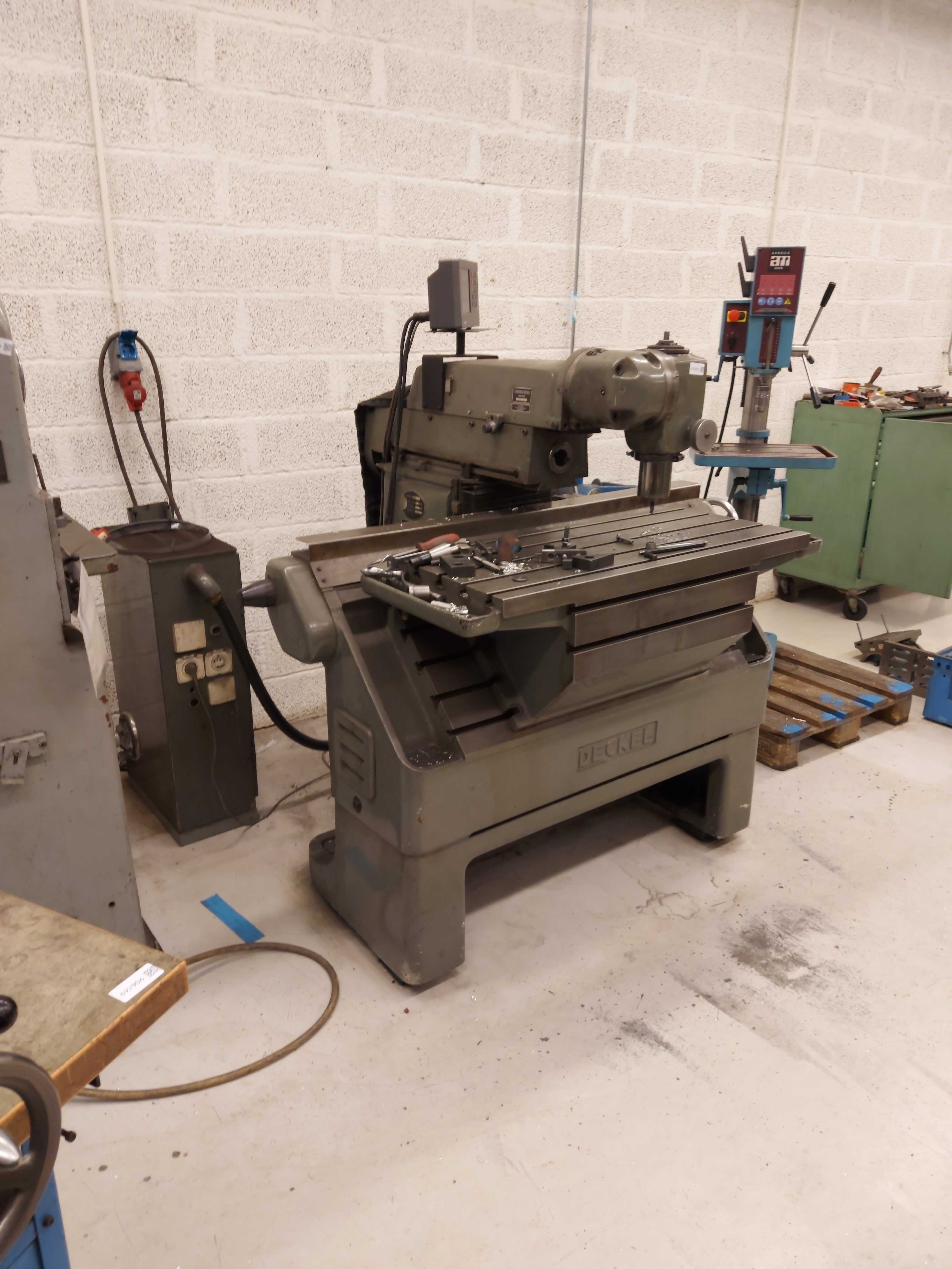 Universal milling machine Deckel FP3L - PS Auction - We value the ...