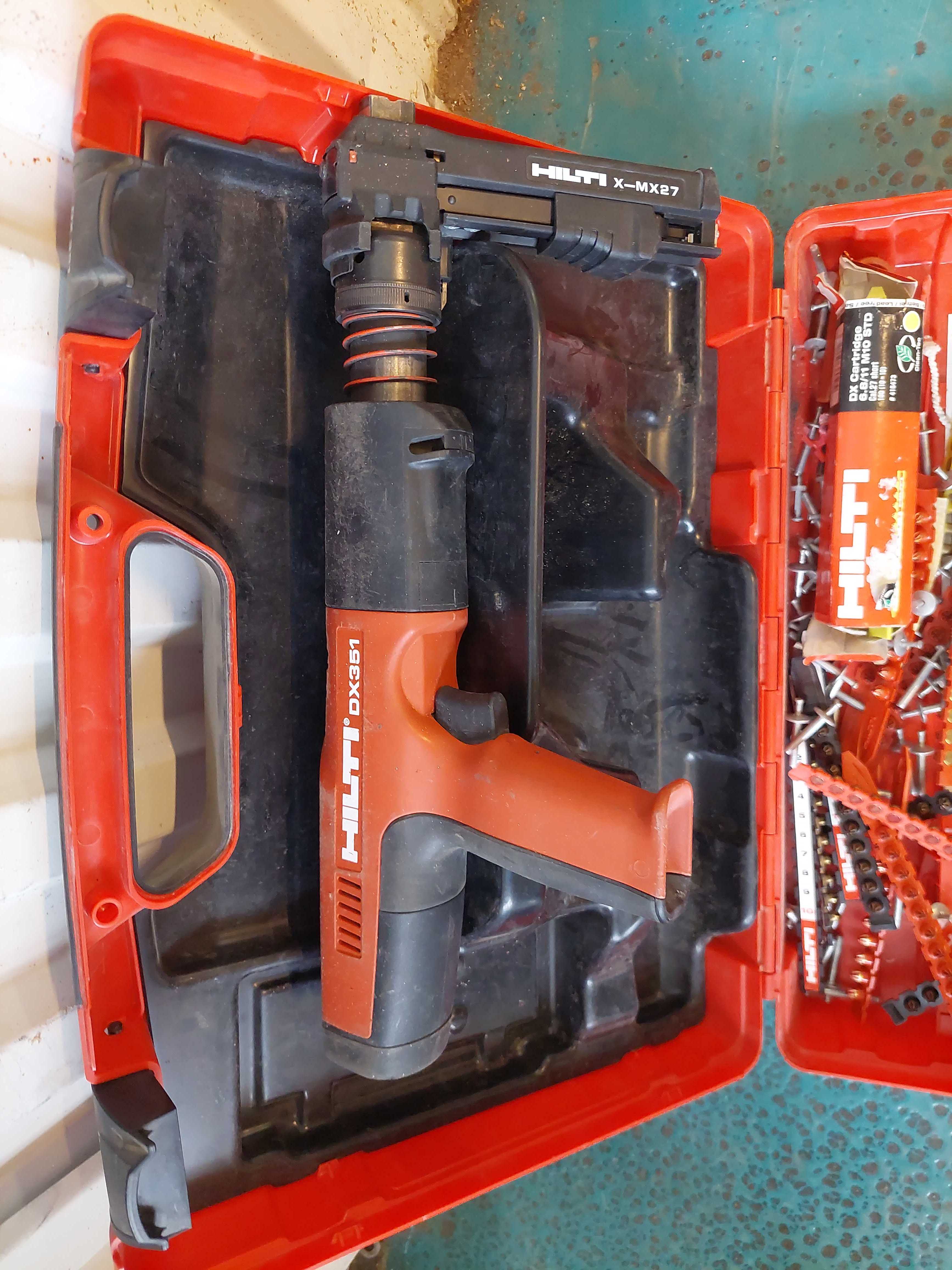 Bolt gun Hilti DX351 - PS Auction - We value the future - Largest in ...