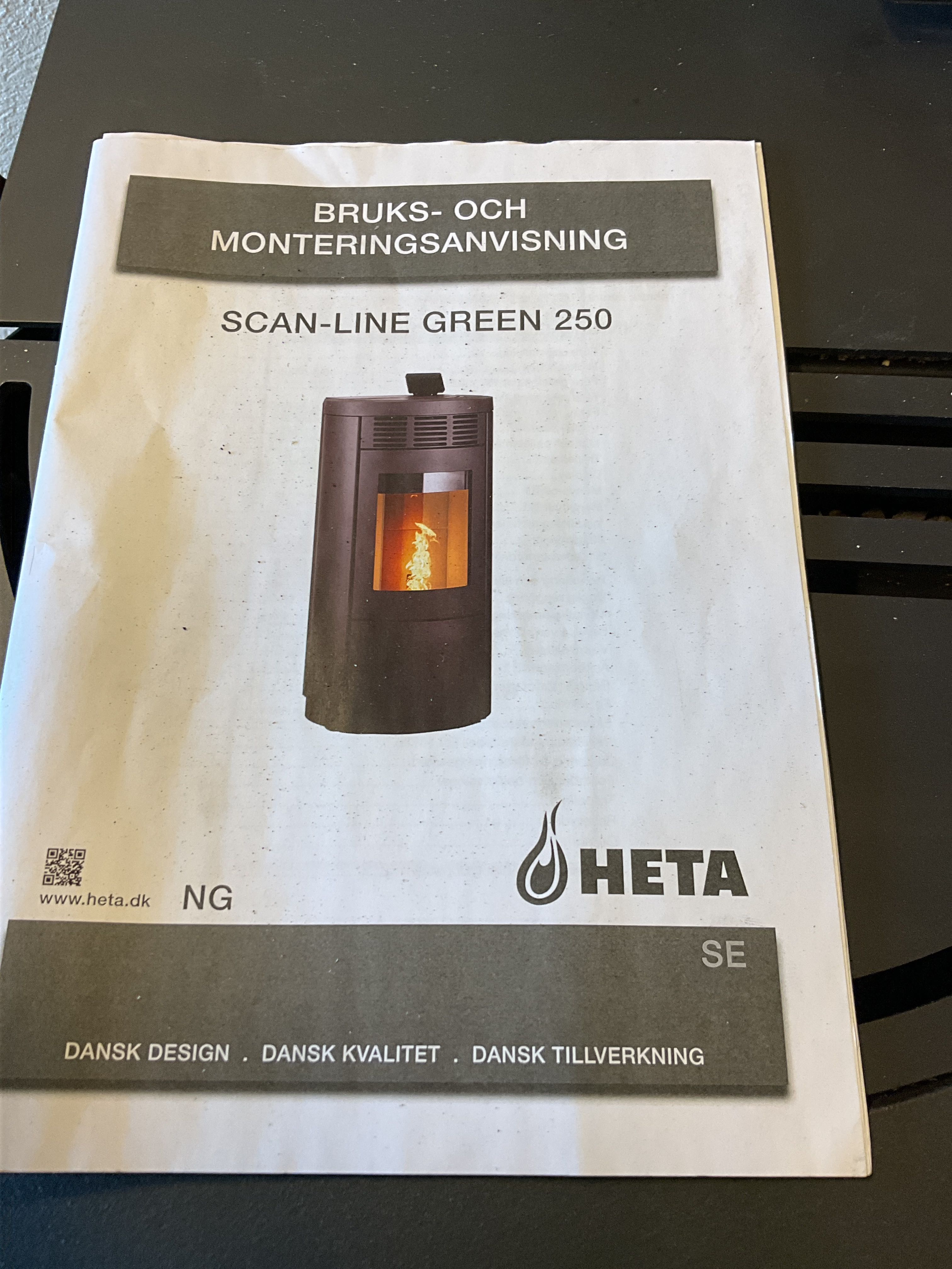 Wood-burning stove HETA Scan-Line GREEN 250 - PS Auction - We value the ...
