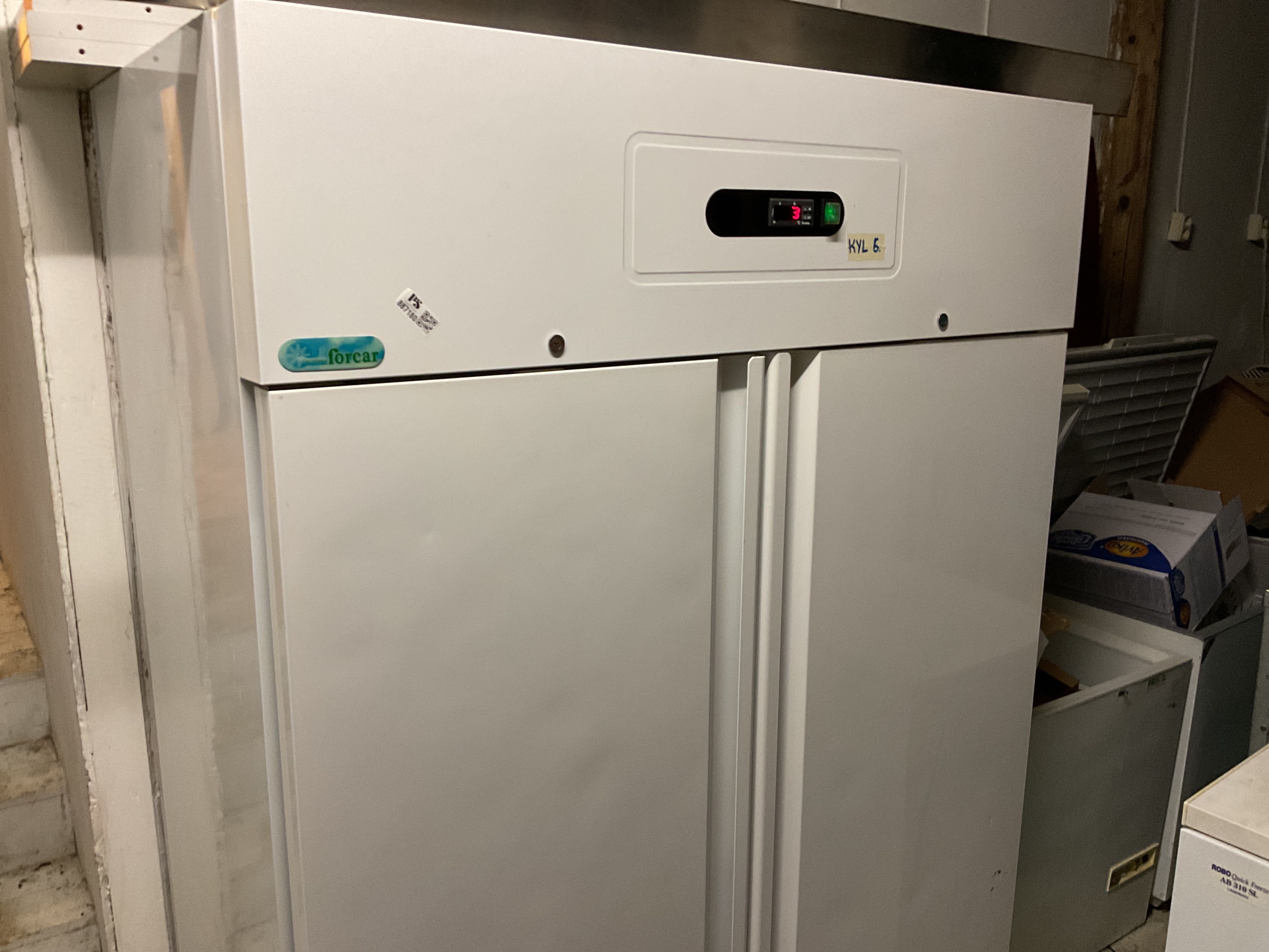 Dubbelkylskåp Focar - Auktioner online - Nätauktioner ...