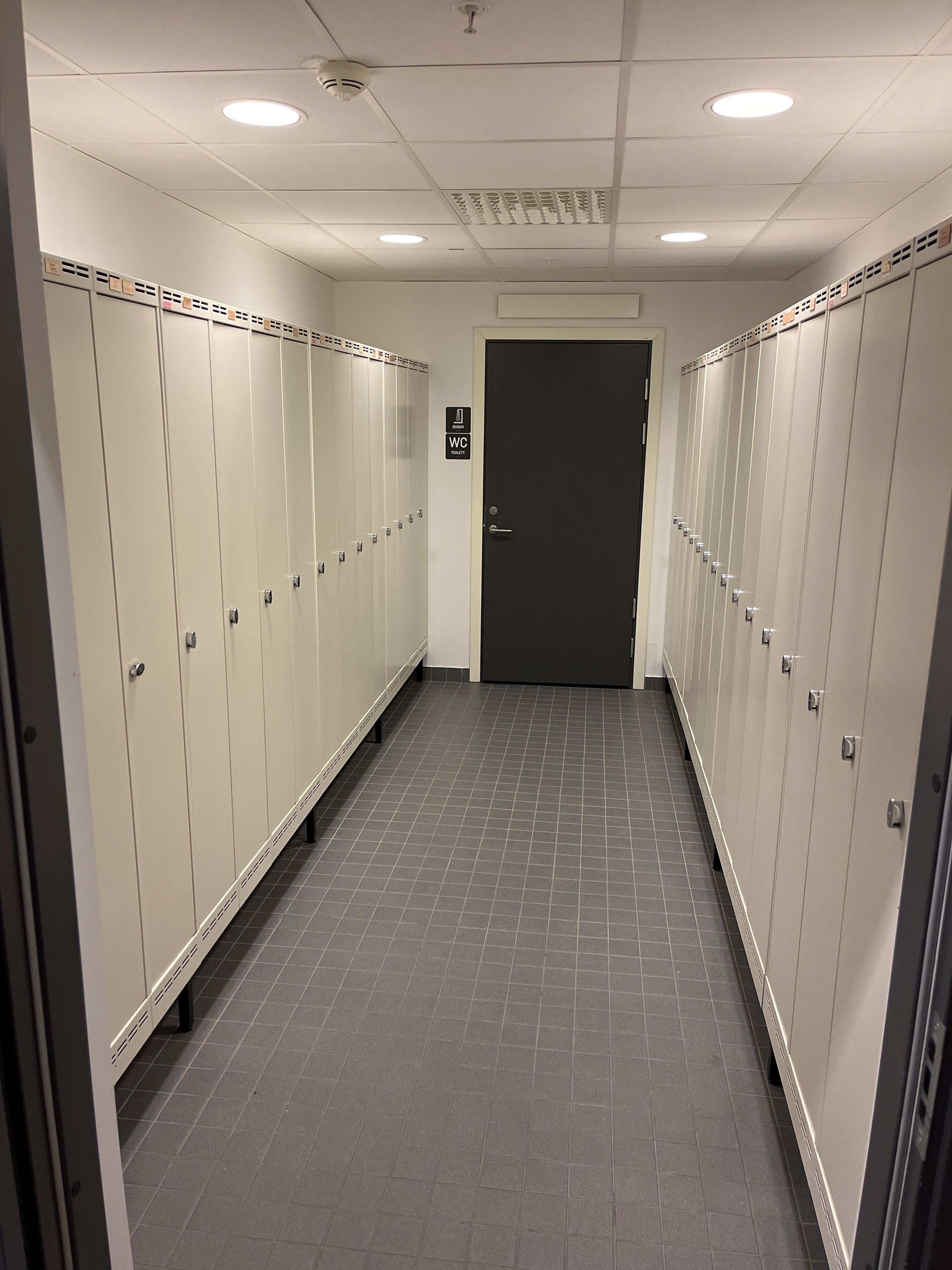 30 dressing cabinets Sonesson - PS Auction - We value the future ...