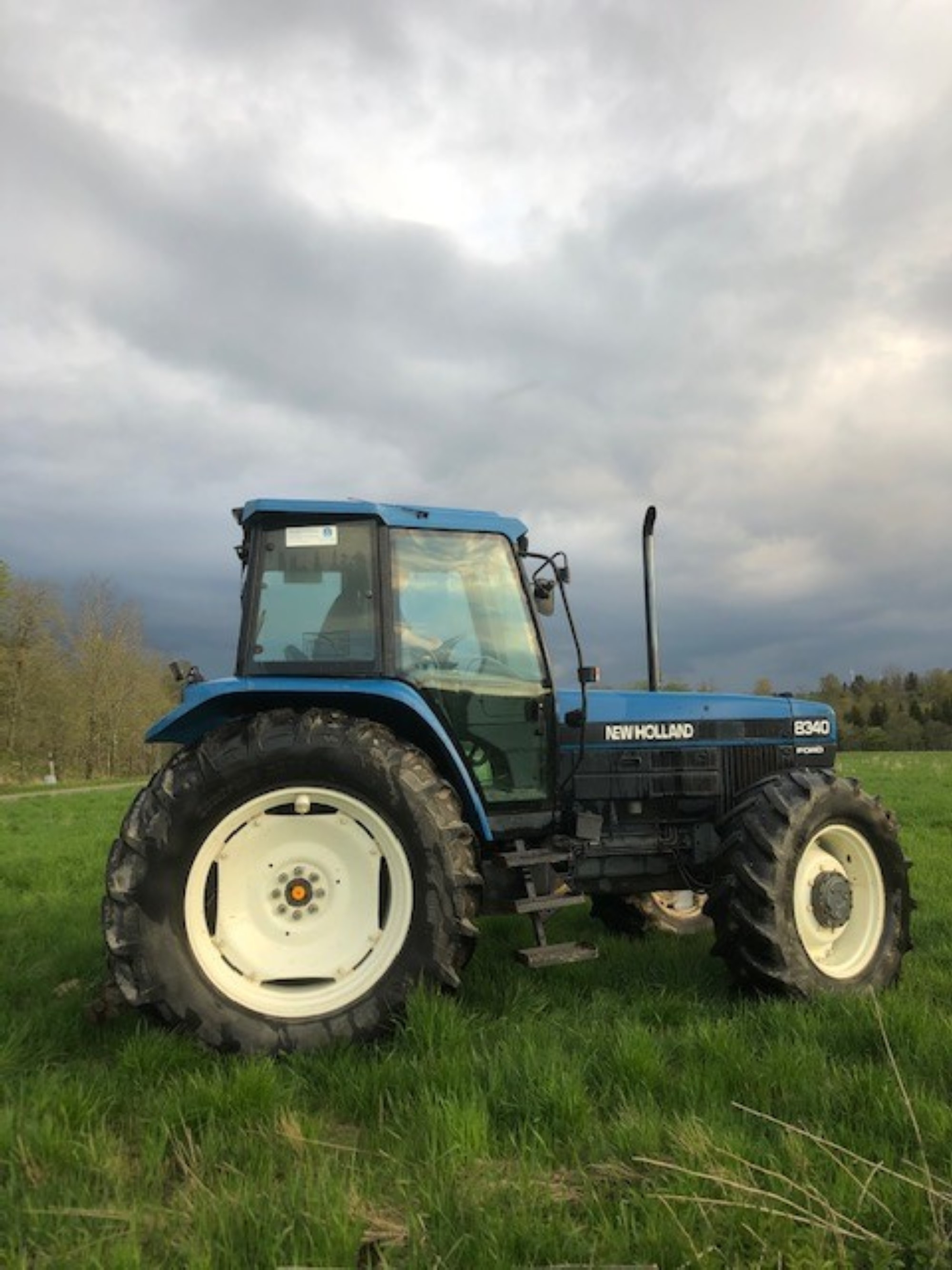 New Holland 8340 1996 - PS Auction - We value the future - Largest in ...