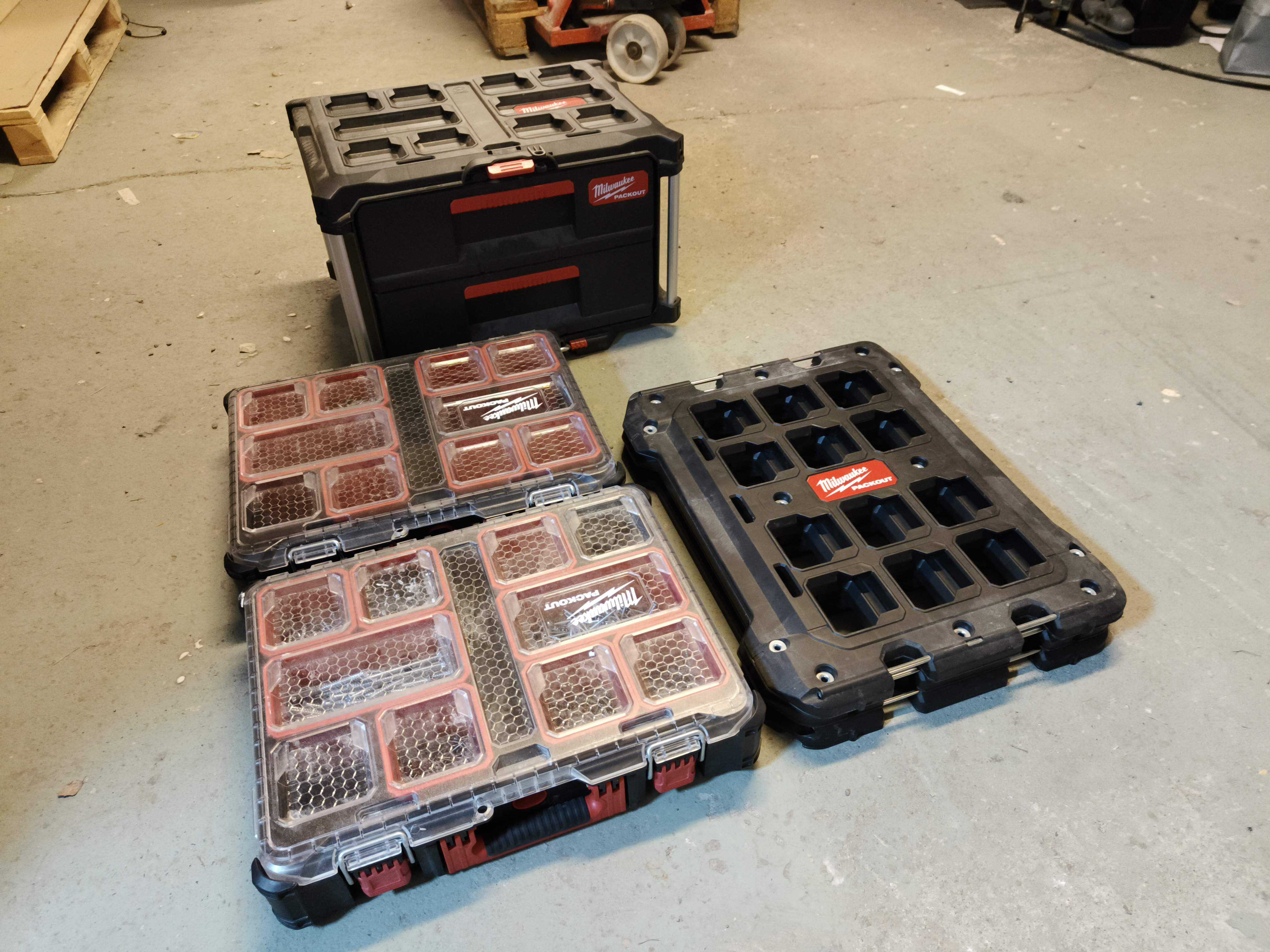 Assortment boxes Milwaukee Packout - PS Auction - We value the future ...