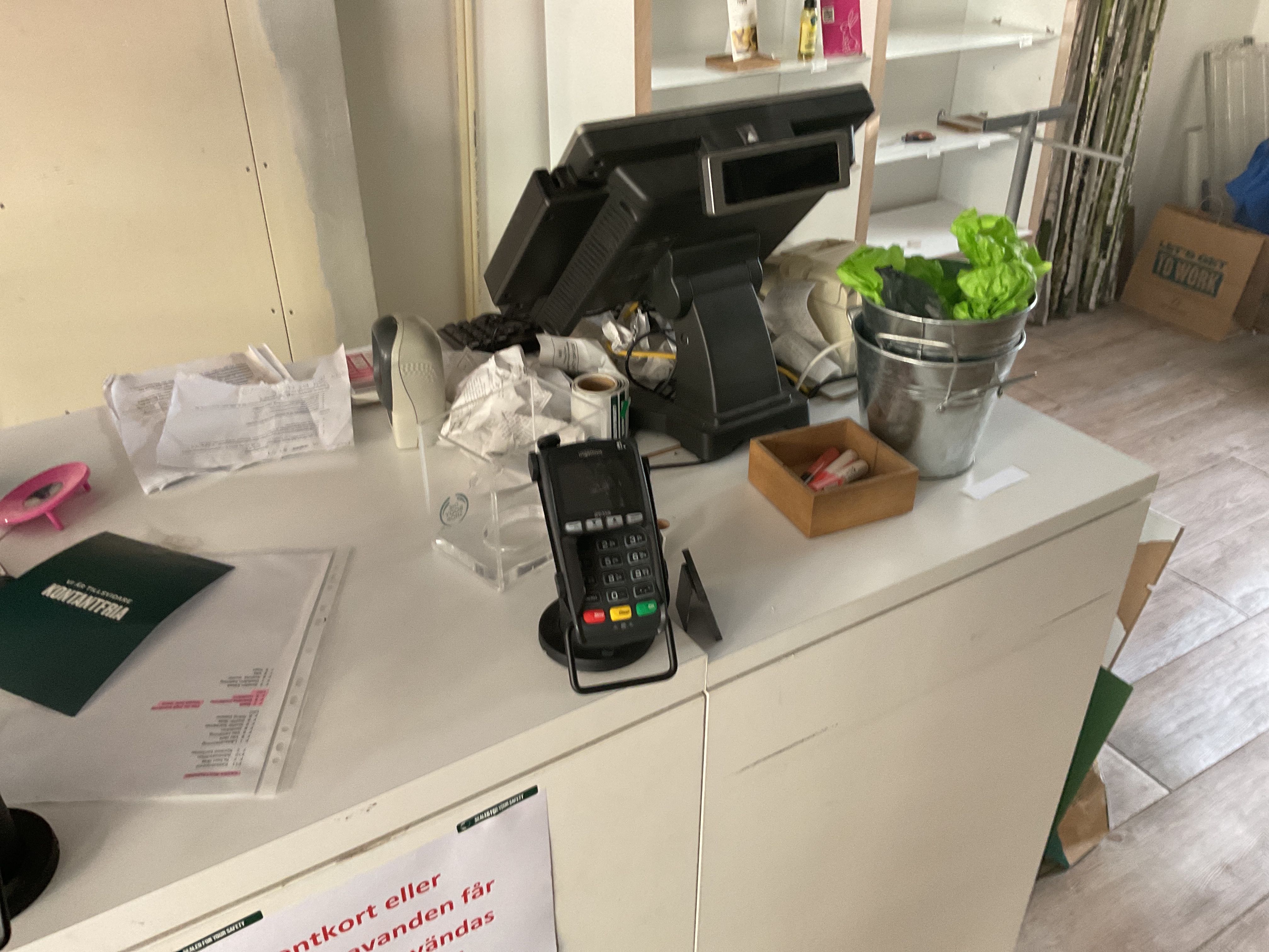 Shop counter - PS Auction - We value the future - Largest in net auctions