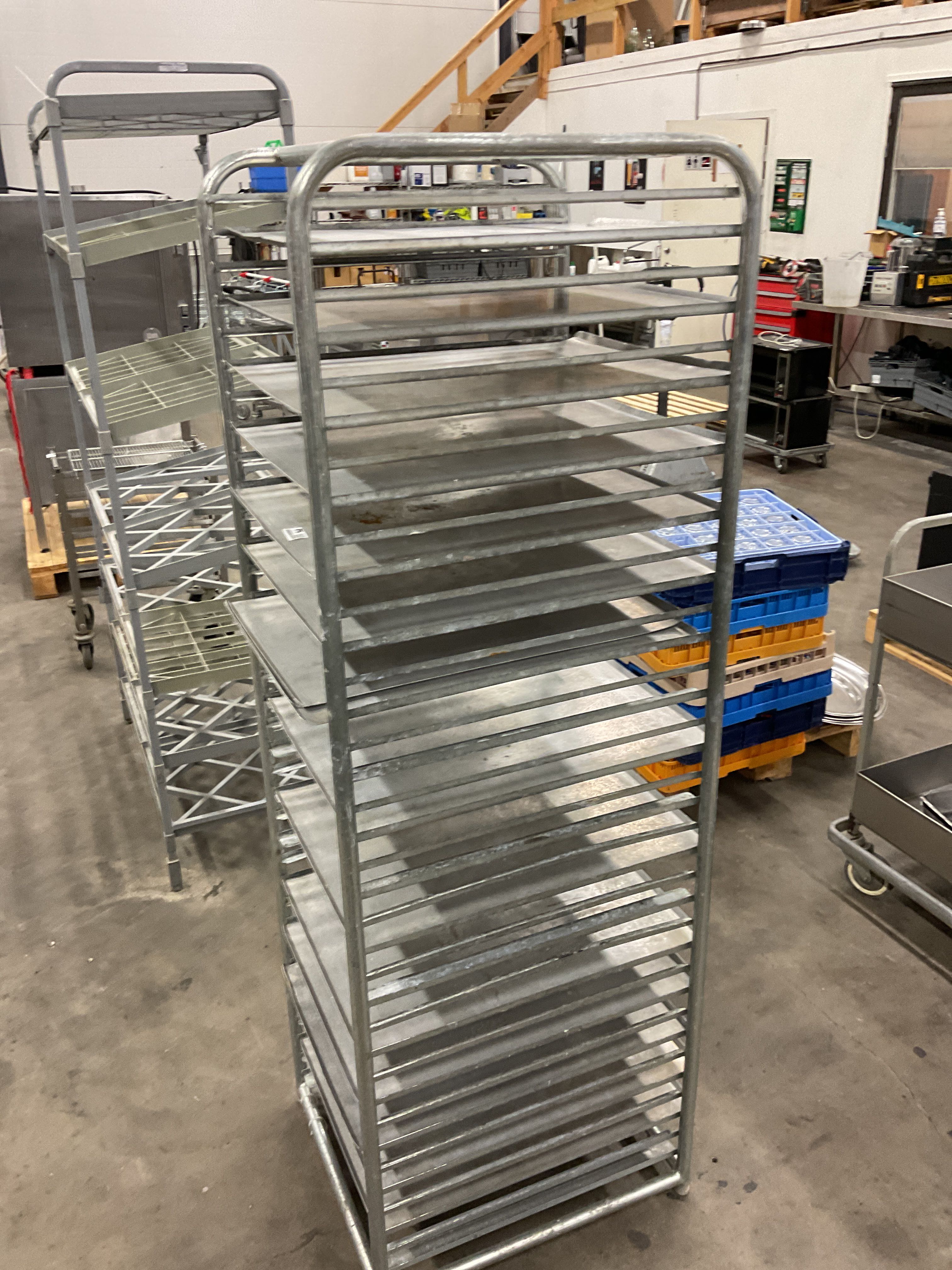 Scaffolding with bakery/Pizza trays - PS Auction - We value the future ...