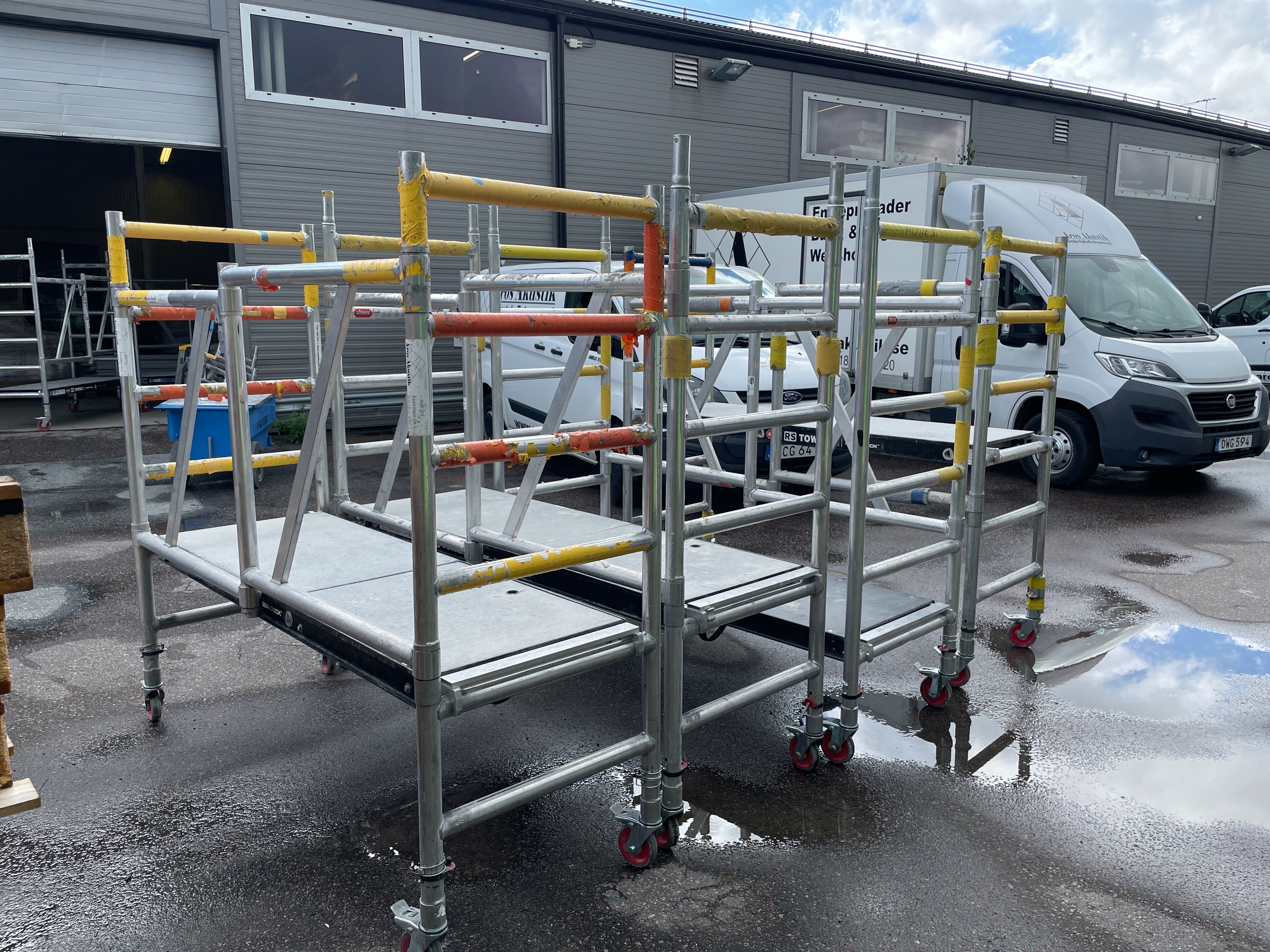 4st Altrex RS Tower rullställning smal - Auktioner online ...