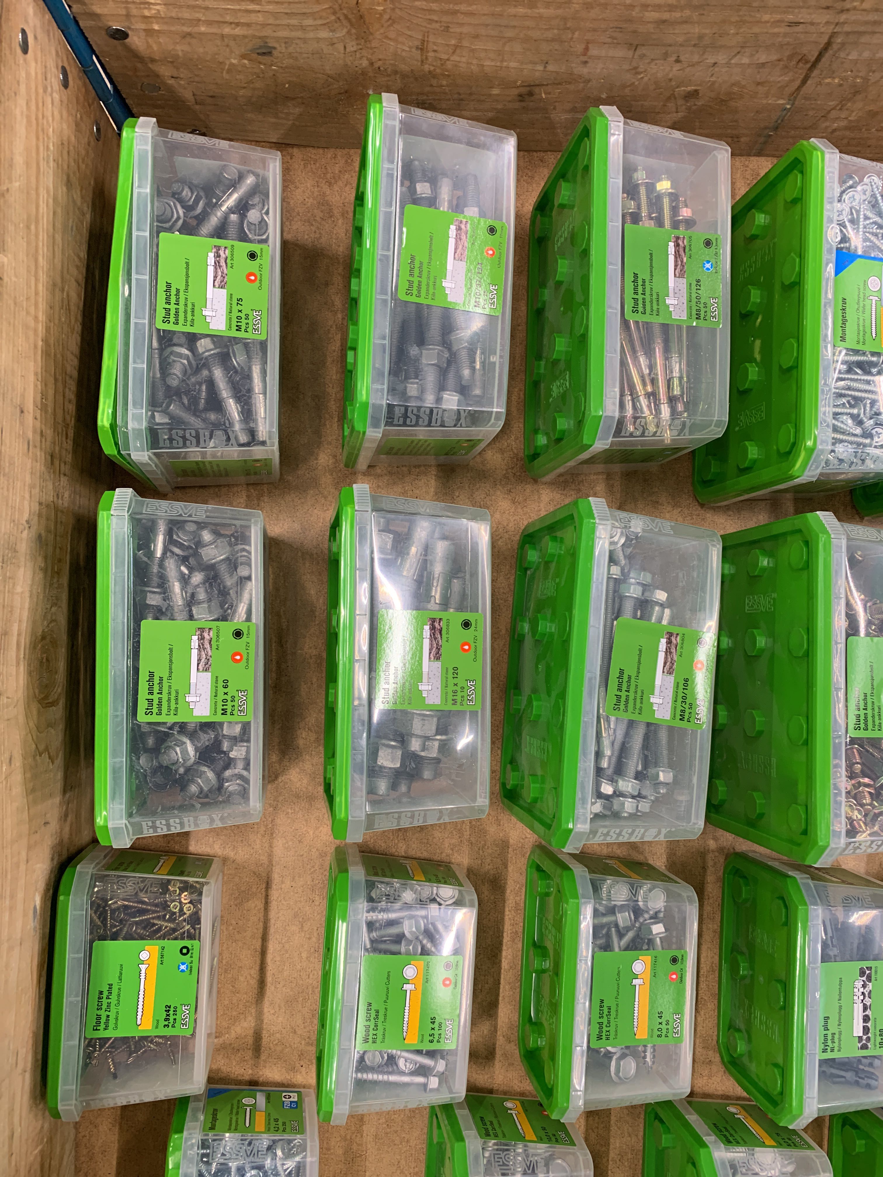 Essve Screw Assortment - PS Auction - We value the future - Largest in ...