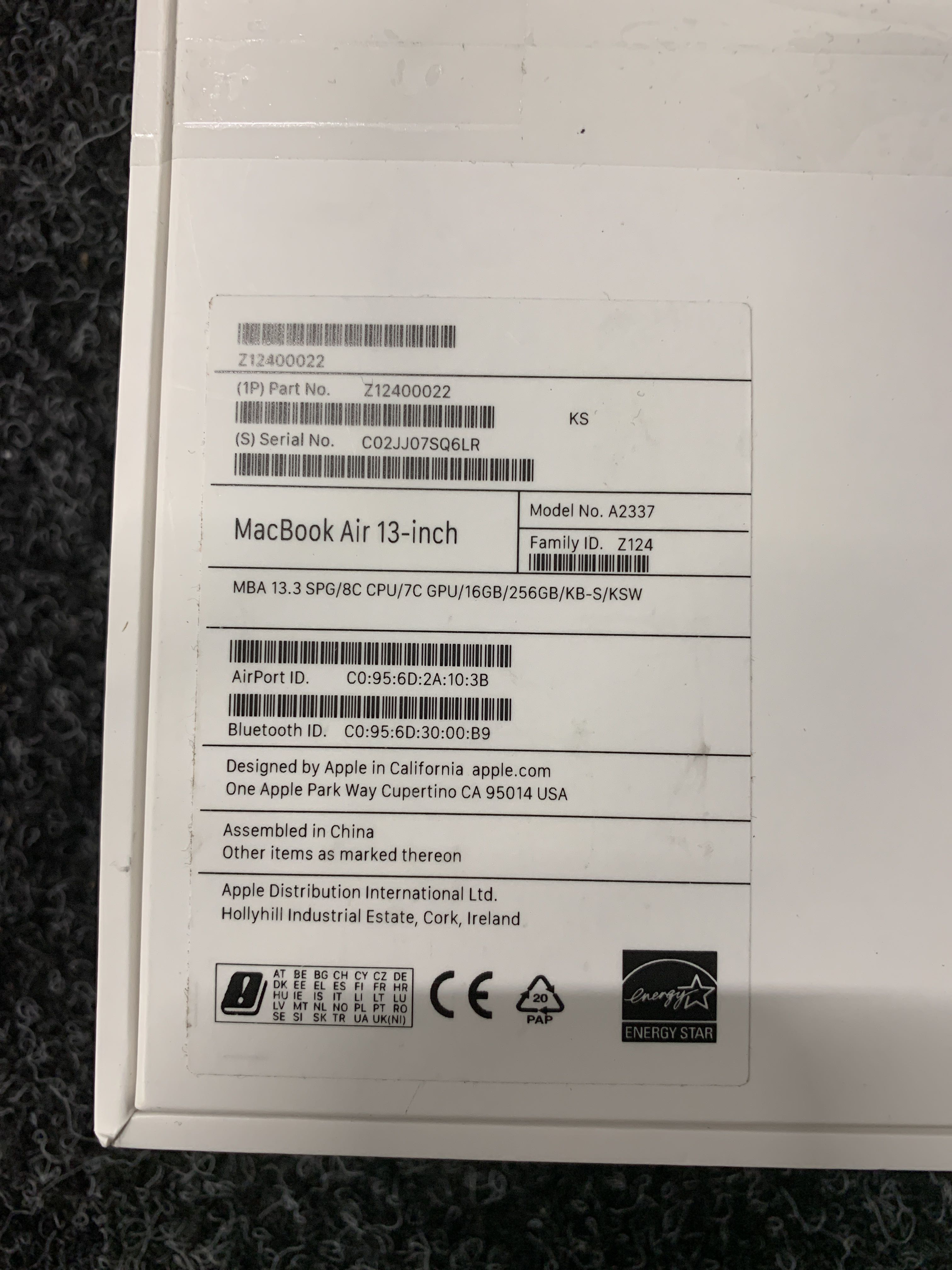 Apple MacBook Air 13-inch: M1 Chip, 8-Core CPU, 7-Core GPU, 16GB RAM ...