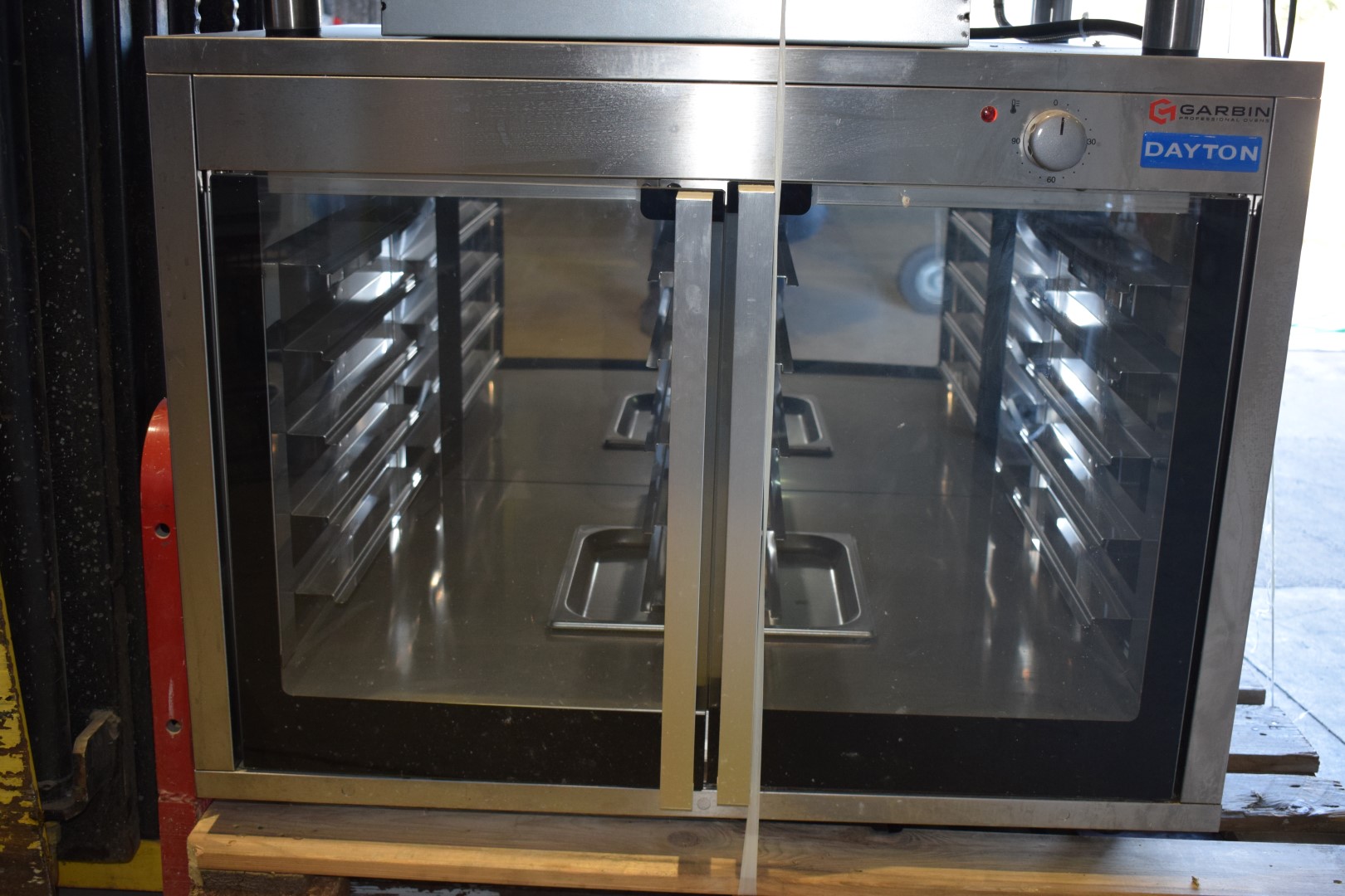 Garbin oven and cupboard - PS Auction - We value the future - Largest ...