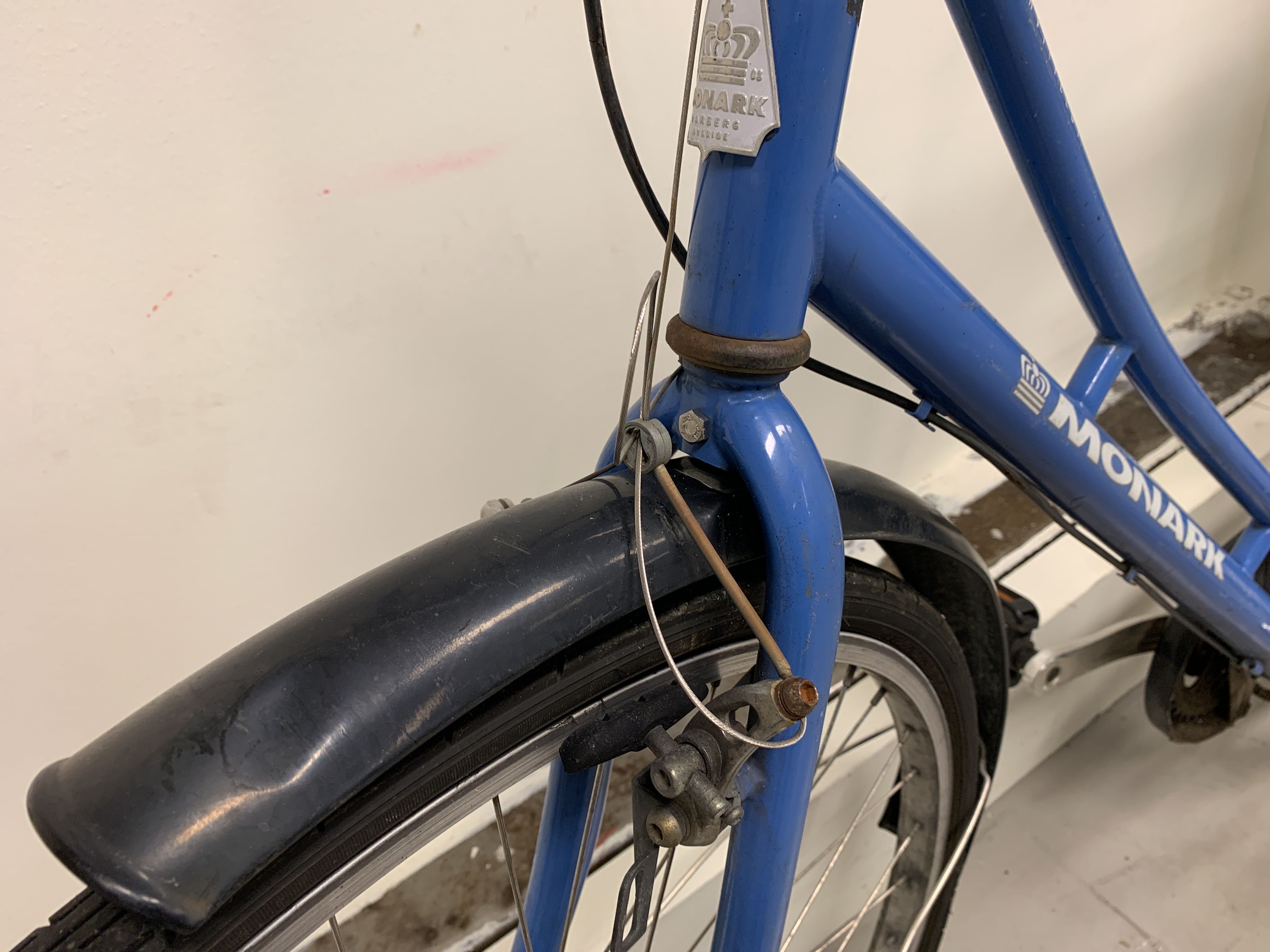 Damcykel Monark Hvitfeldt Citybike 28" (REPOBJEKT) - Auktioner online ...