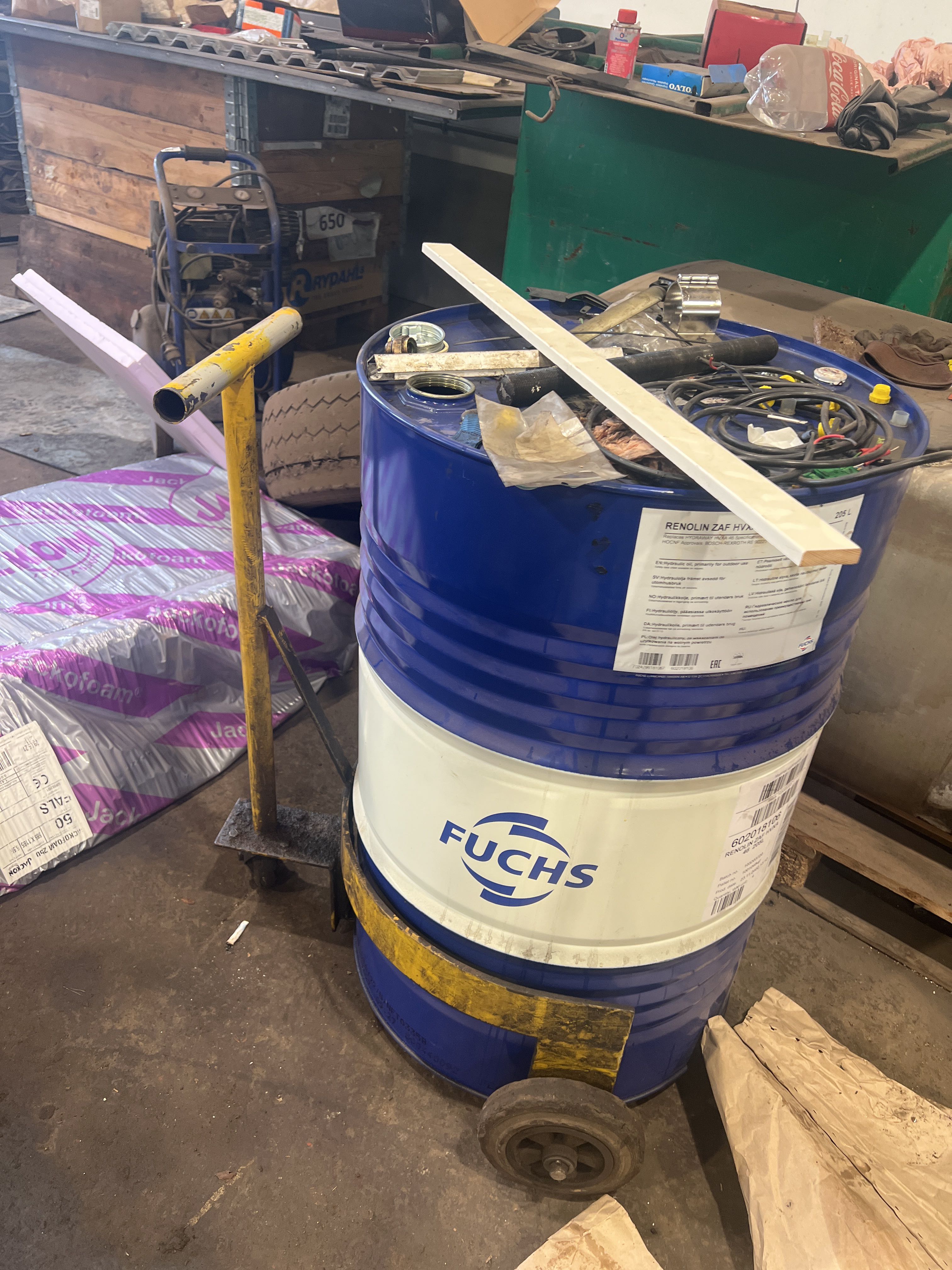 Pallet box/Pallet container & oil drum trailers - PS Auction - We value ...