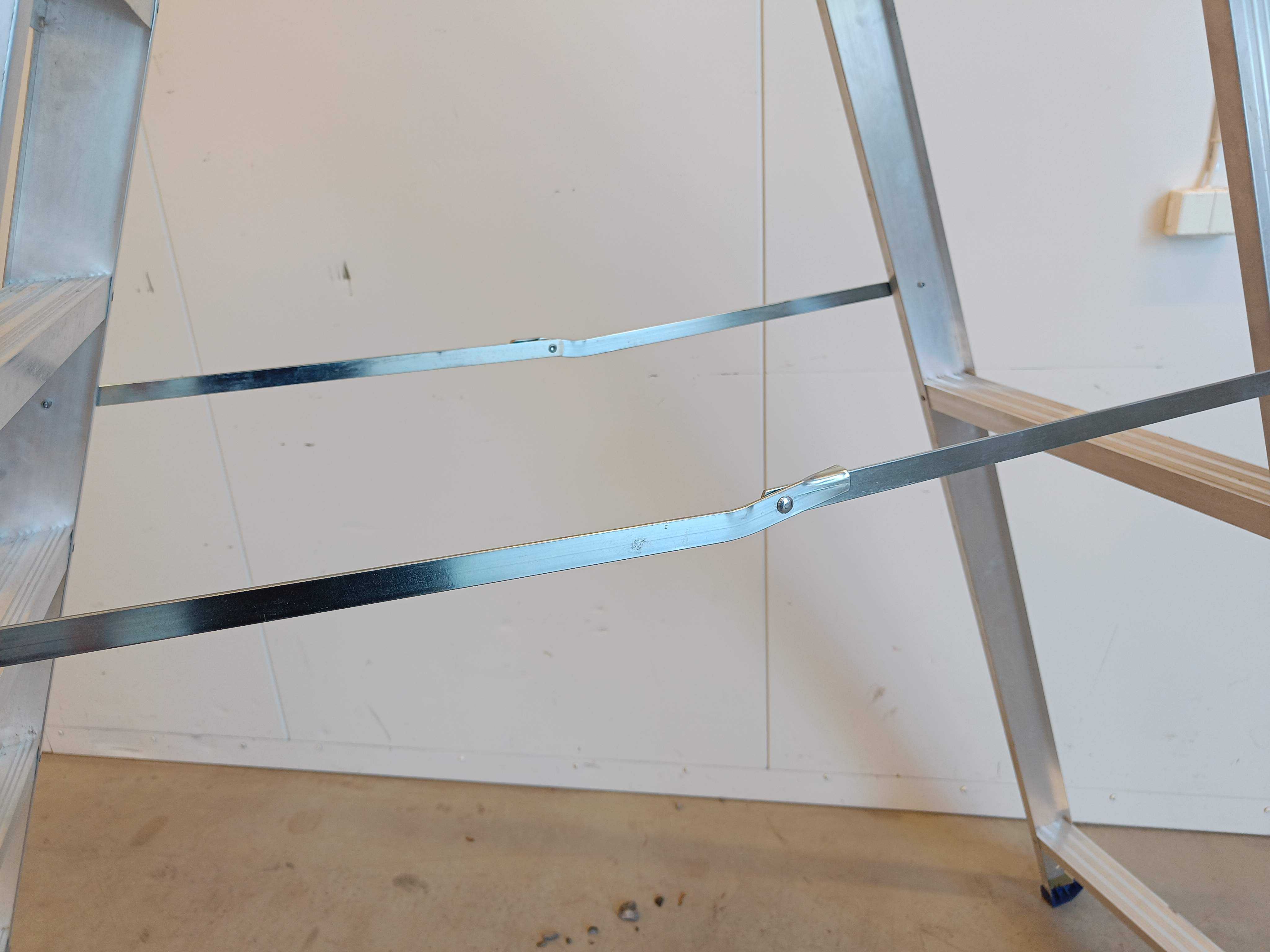 Step ladder Skeppshultstege 2.3 meters - PS Auction - We value the ...