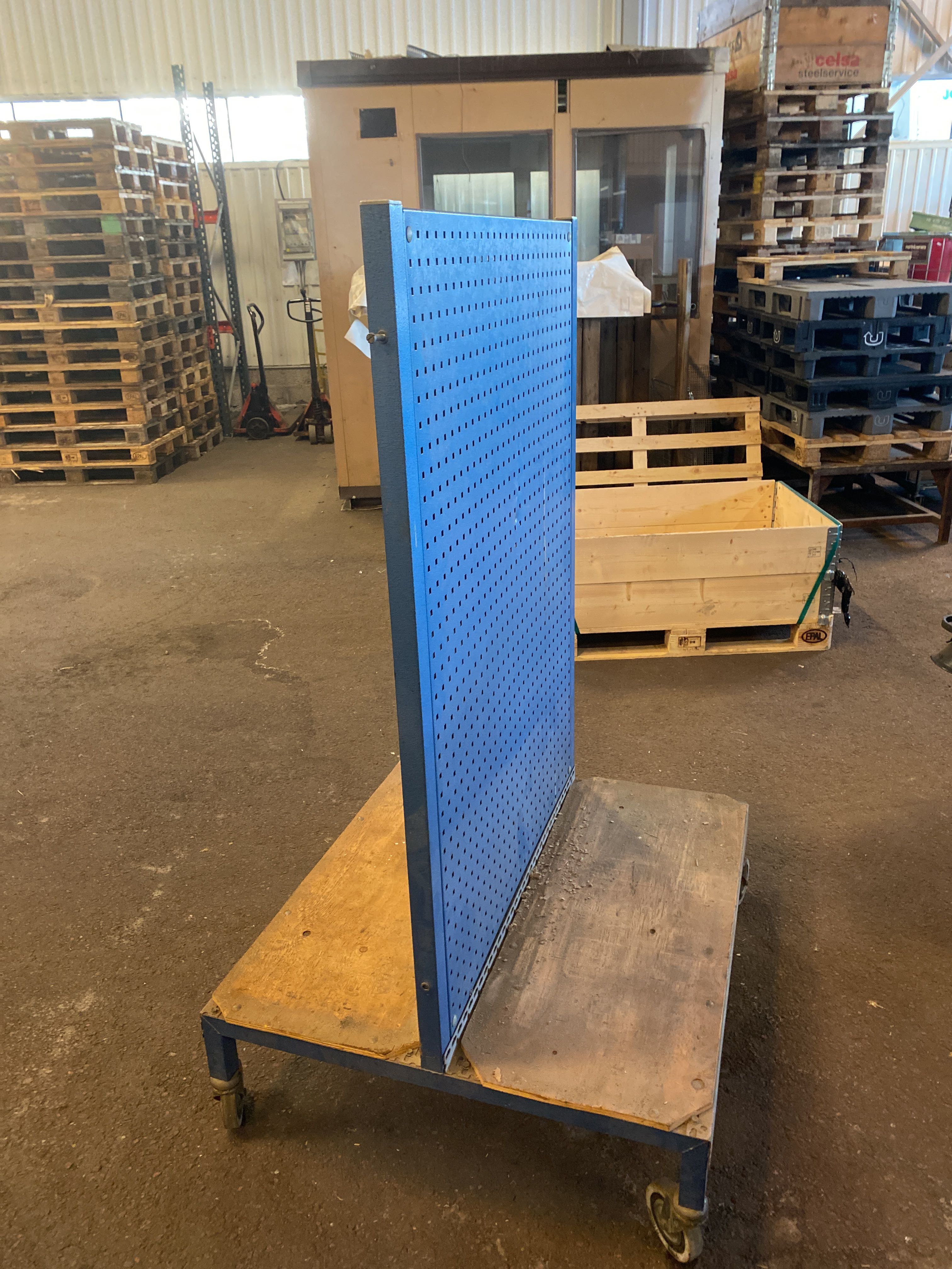 Double-sided tool board - PS Auction - We value the future - Largest in net auctions