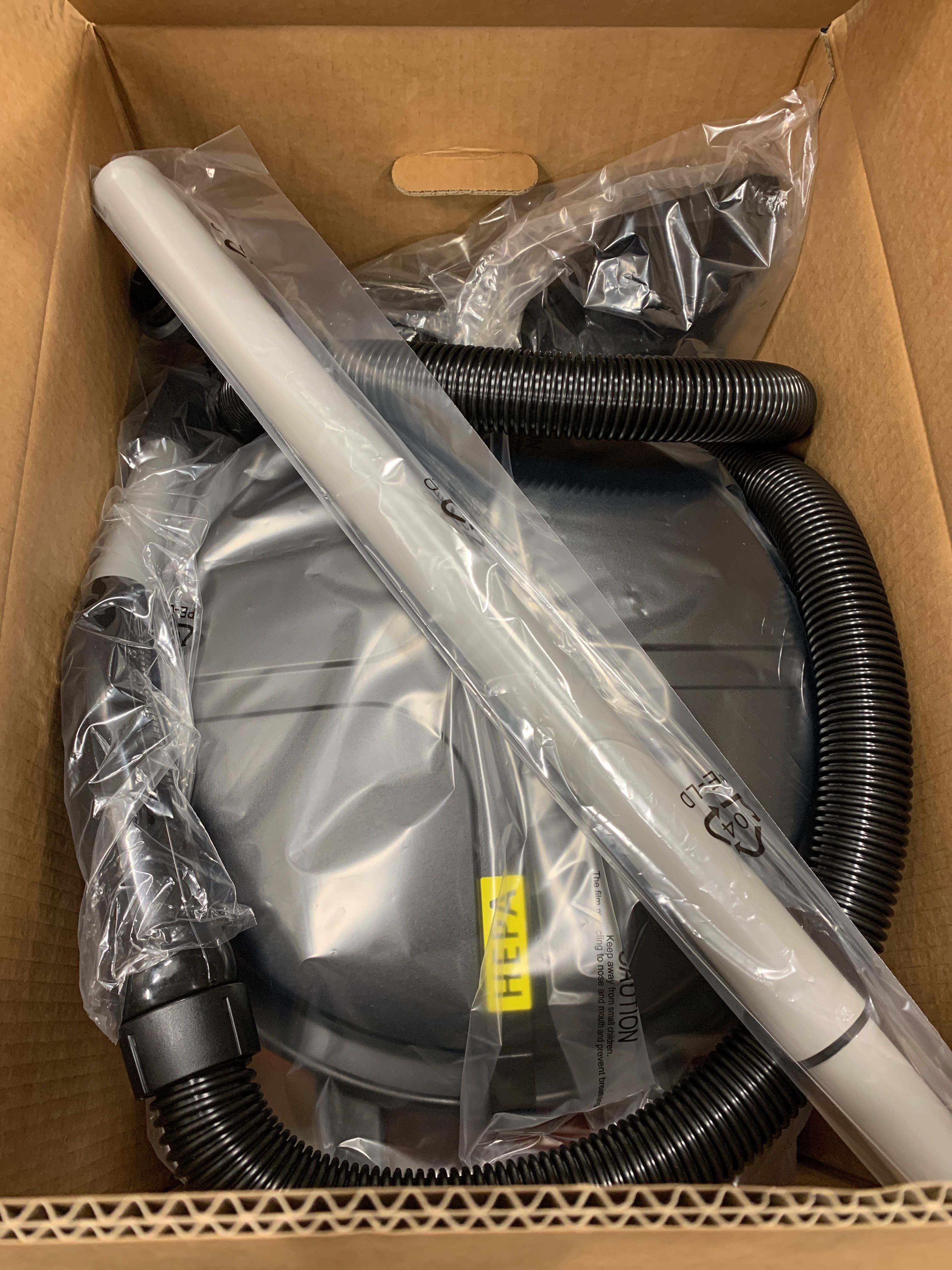 Vacuum cleaner Nilfisk VP930 HEPA Standard Nordic - PS Auction - We ...