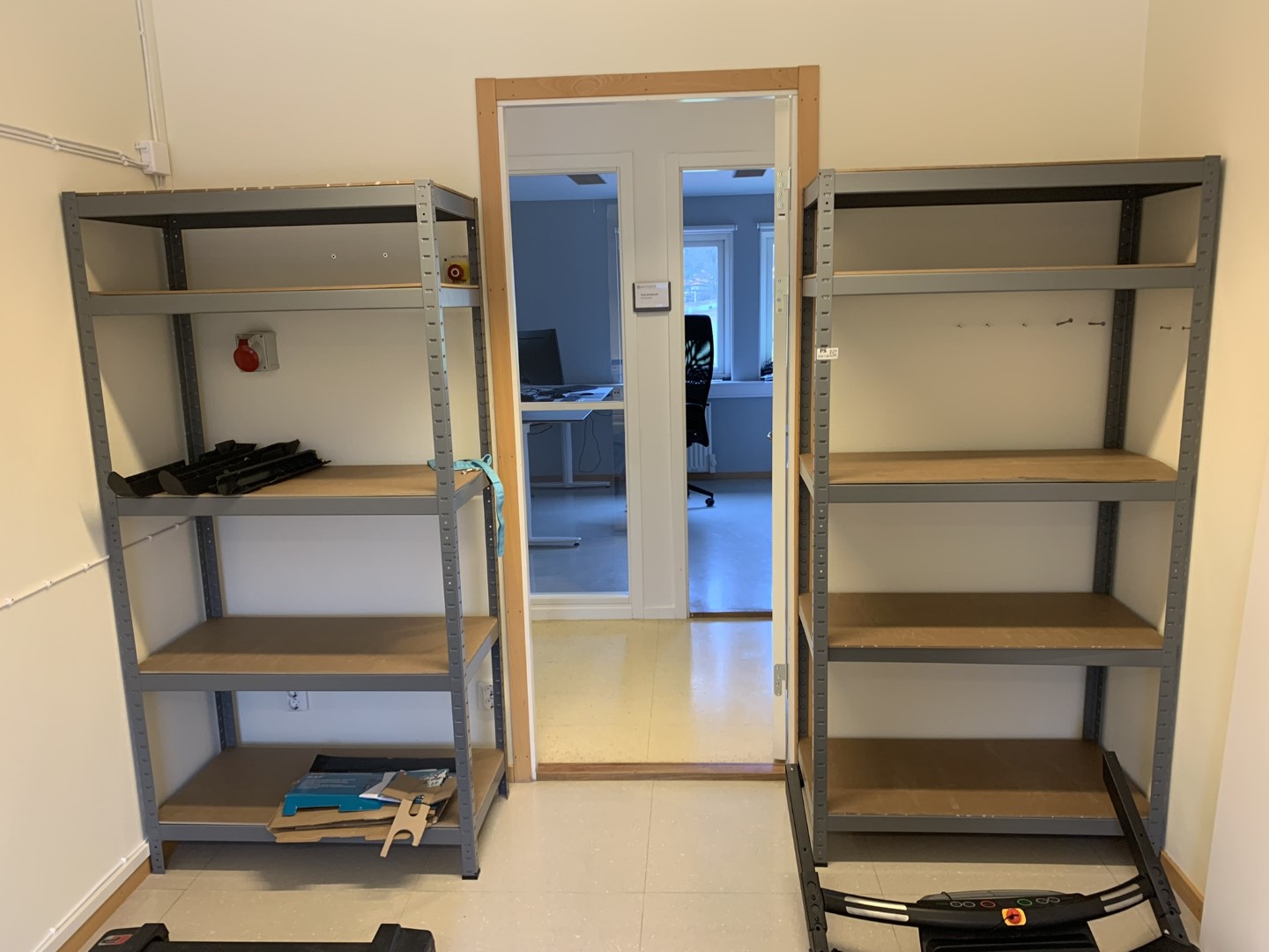 Two storage shelves - PS Auction - We value the future - Largest in net ...