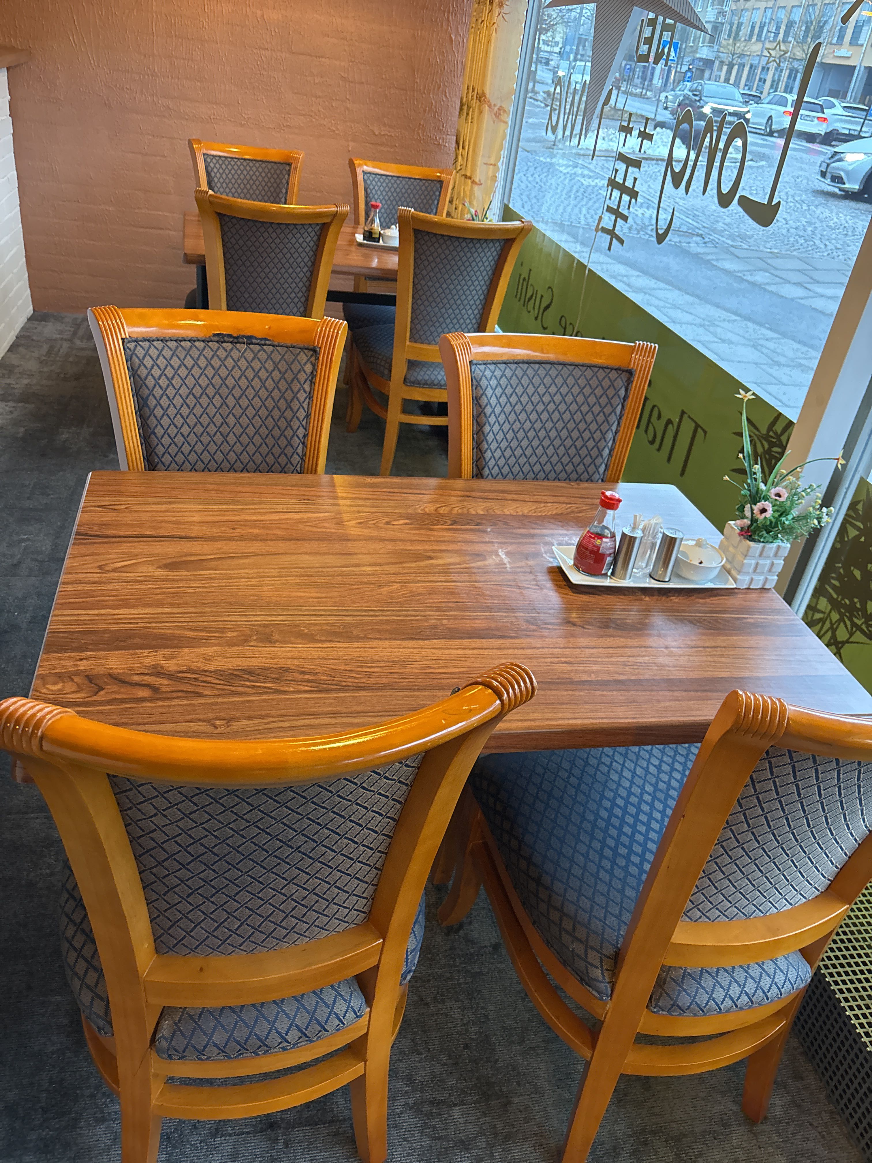 3 Restaurant tables with wood-like top and black legs - PS Auction - We ...