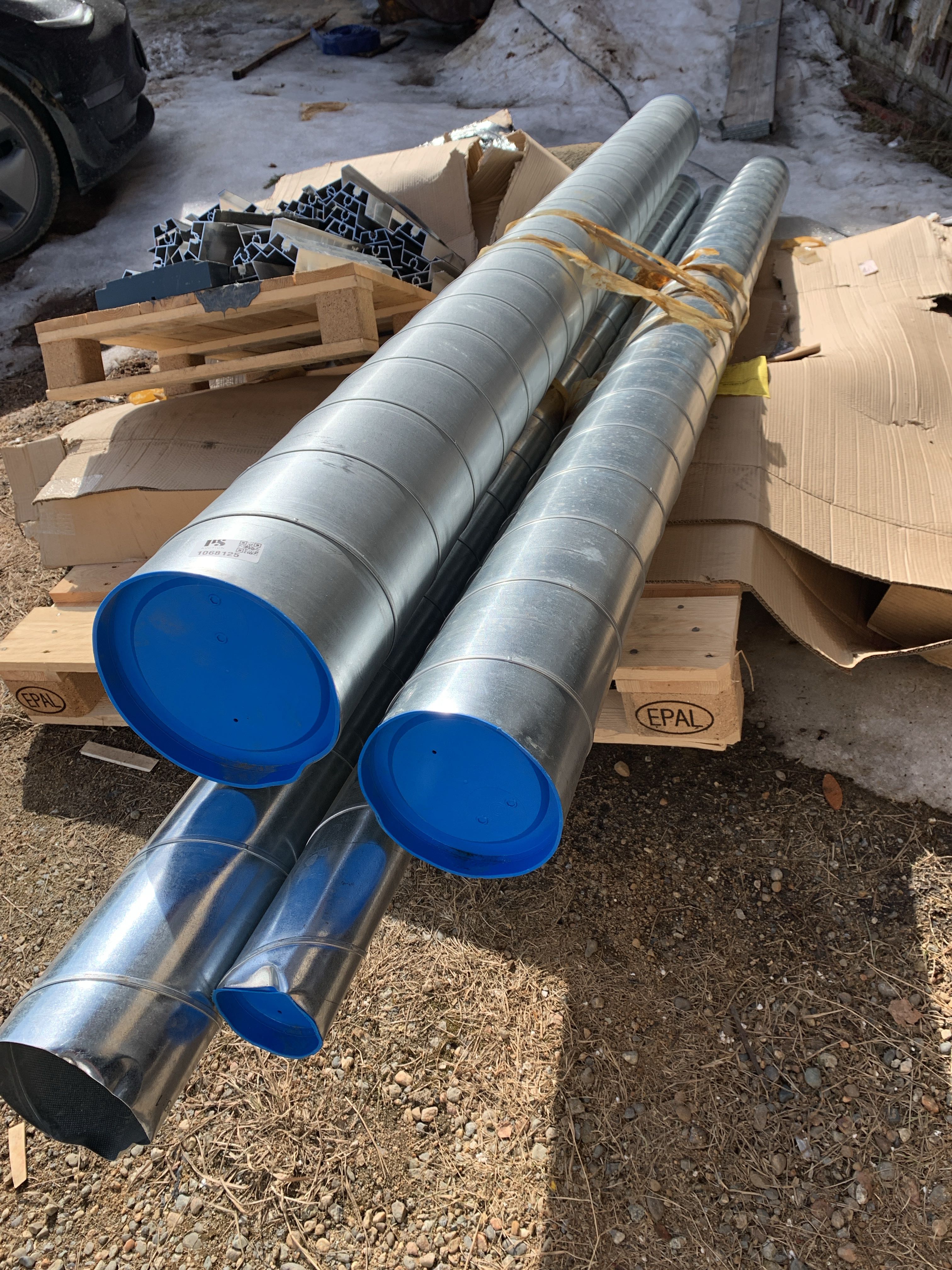 Samling med rör & slangar för ventilation - Auktioner online ...