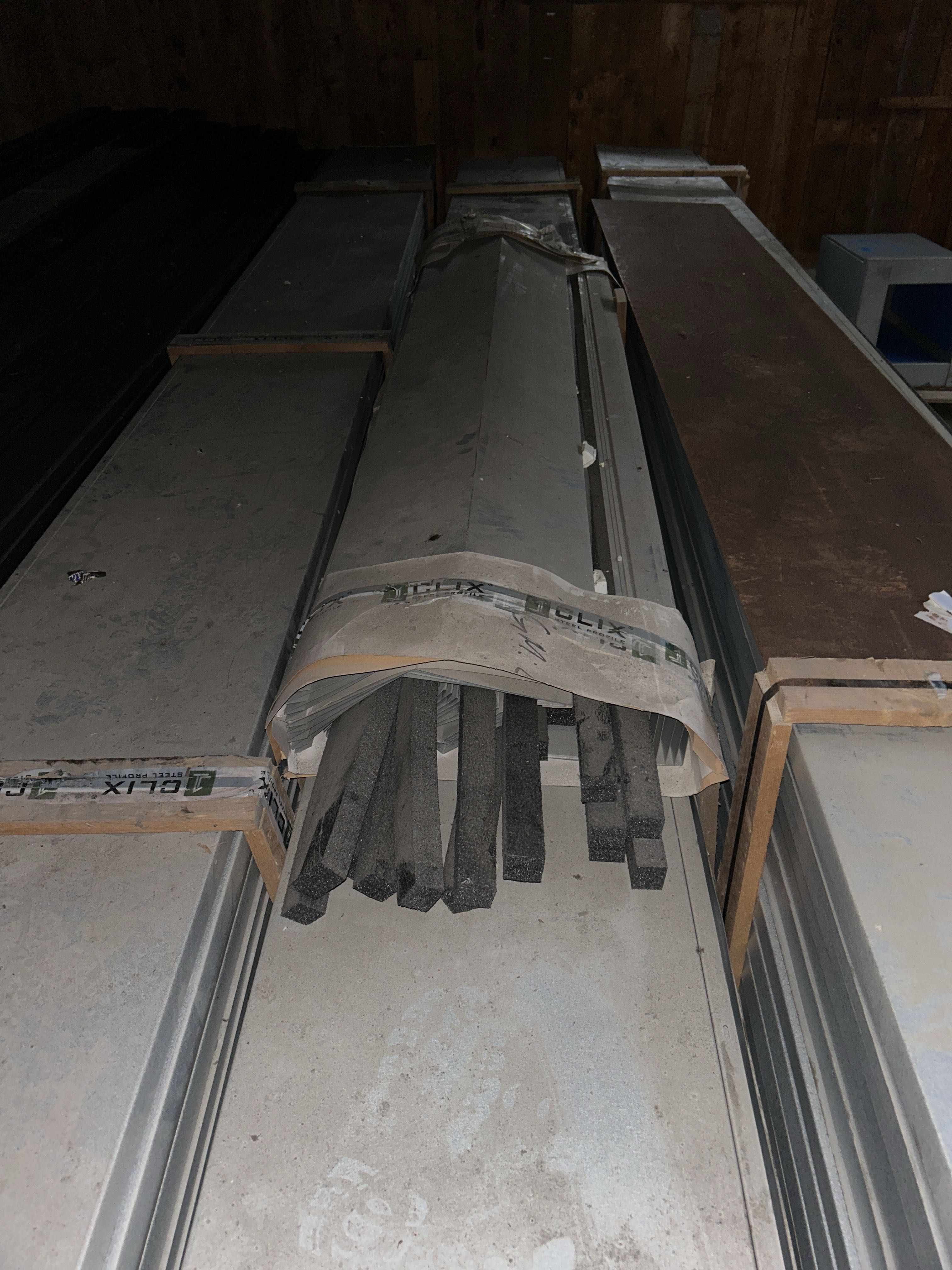 Sheet metal roof panels with accessories, Clix Steel Profile - PS ...