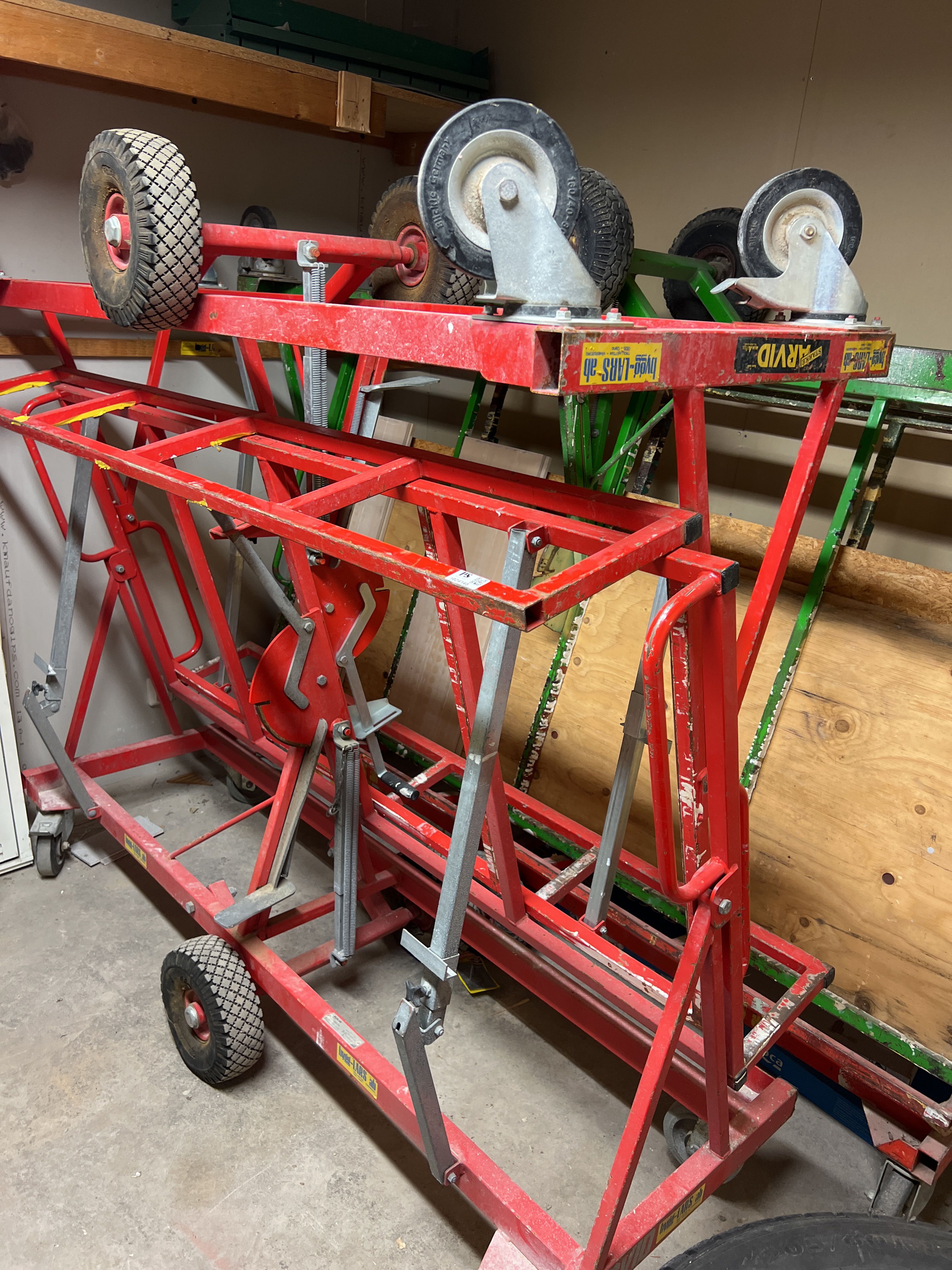 Window trolleys, 4 pieces - PS Auction - We value the future - Largest ...