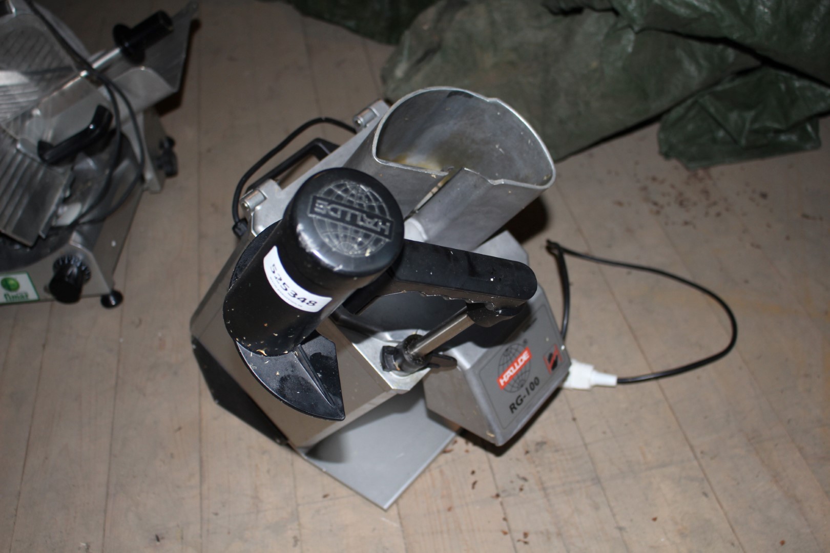 Grönsaksskärare Hällde RG-100 med knivar - PS Auction - We value the ...